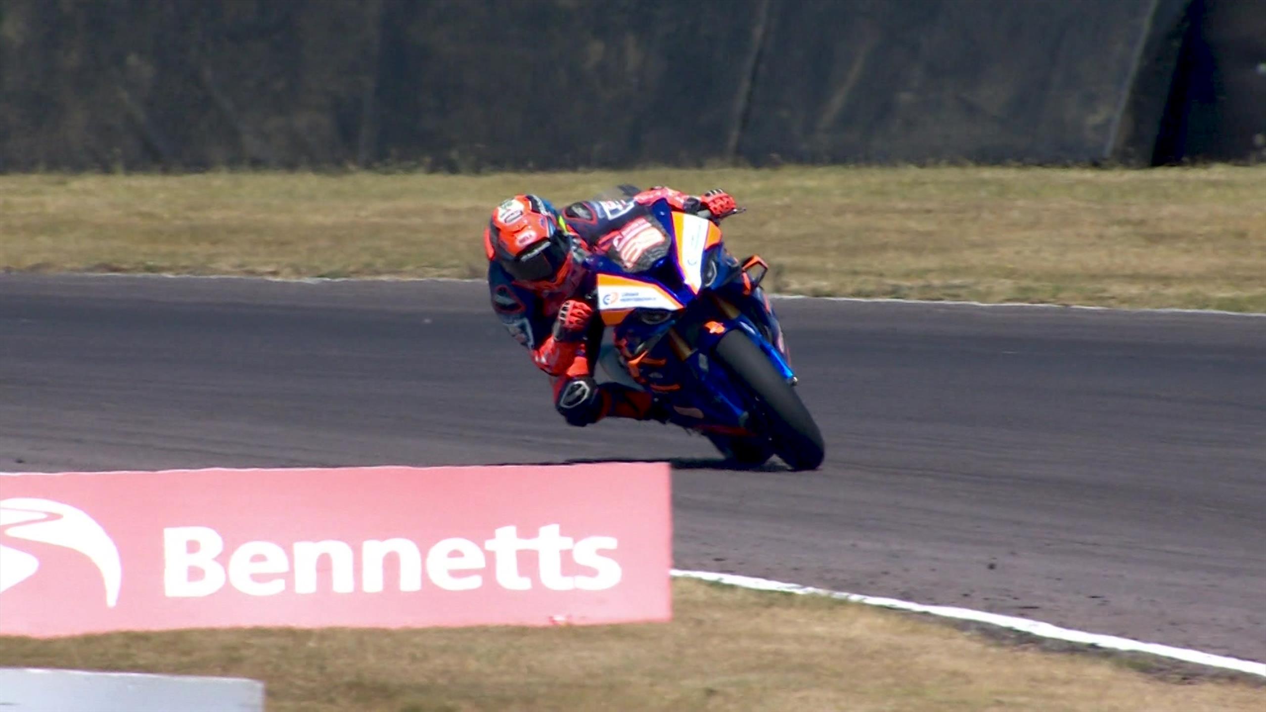 La British Superbike ricorda Chrissy Rouse, pilota 26enne morto a ...