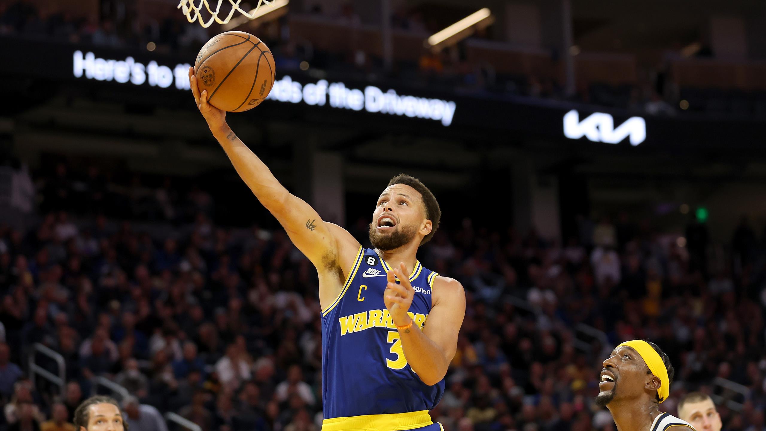 NBA : Un immense Stephen Curry pour relever les Golden State Warriors ...
