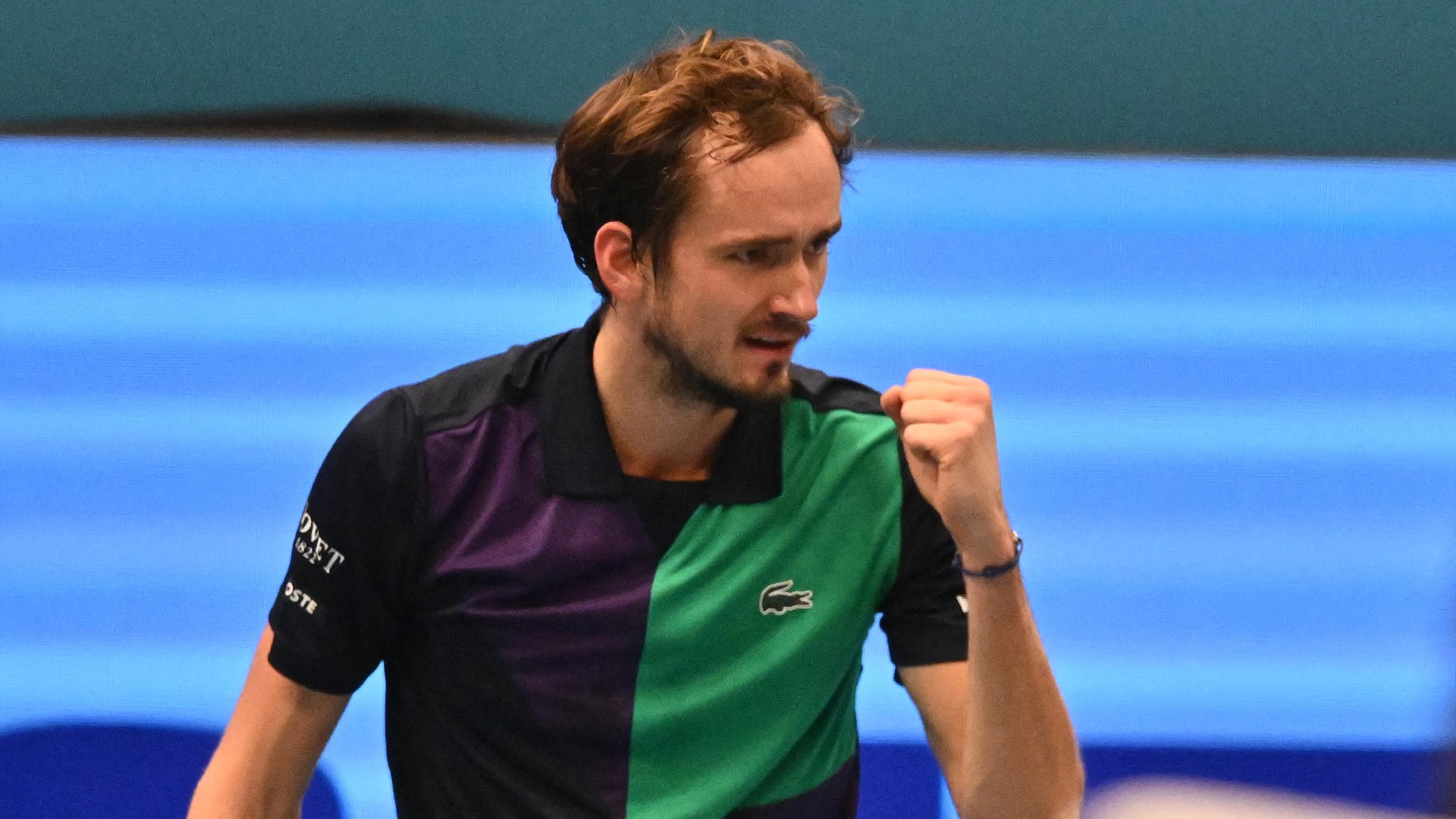 Daniil Medvedev bat Denis Shapovalov en finale et gagne son 2e titre en ...