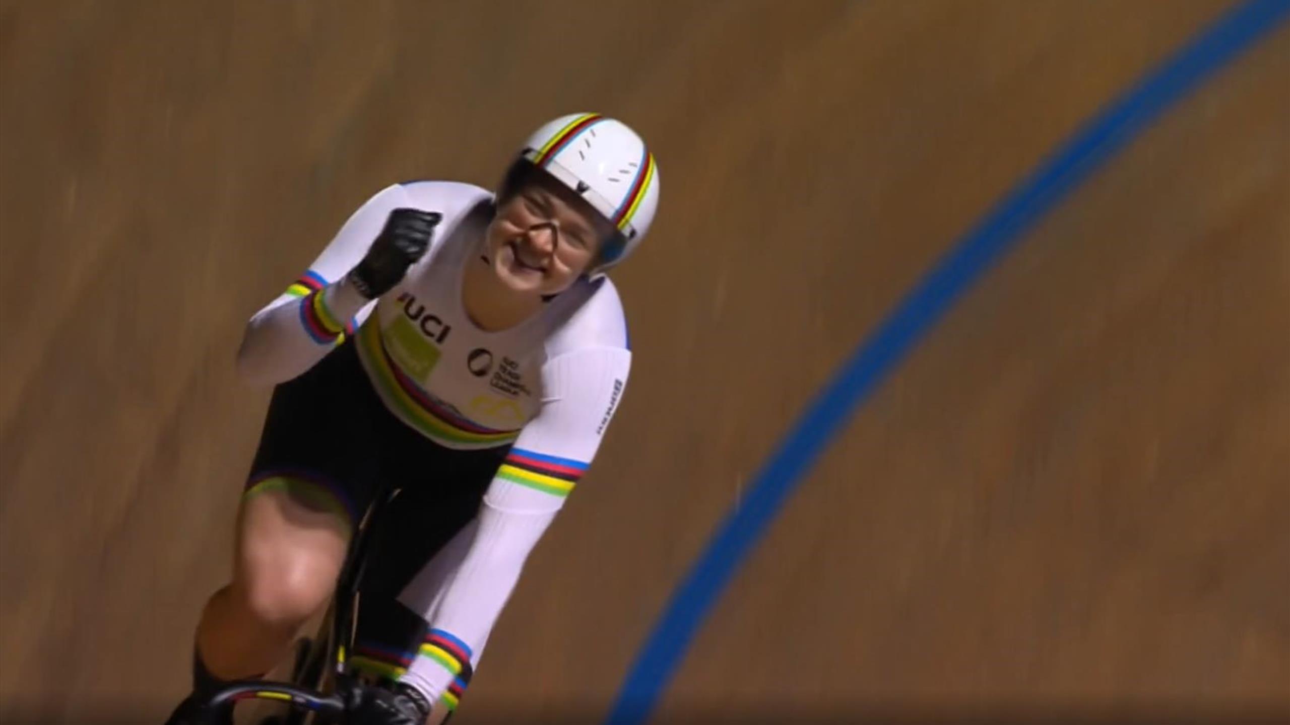 UCI Track Champions League: Mathilde Gros lässt die Muskeln spielen ...