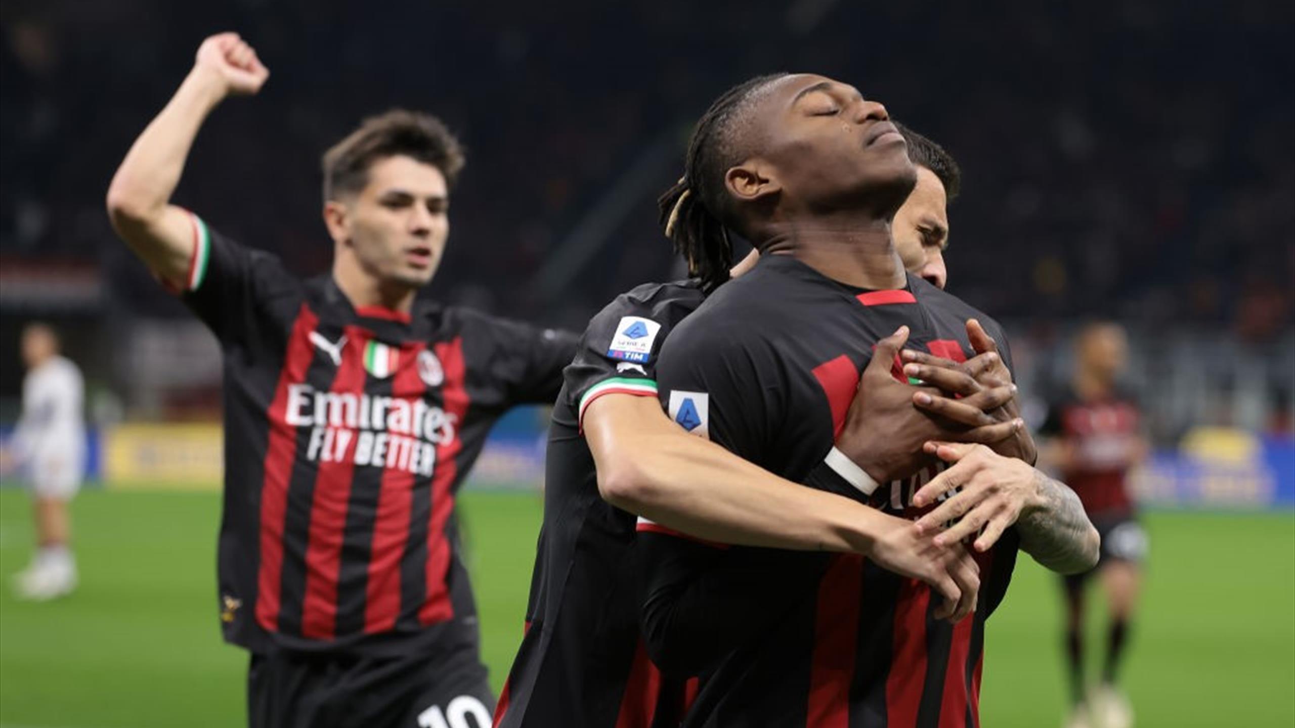 Serie A - L'AC Milan vainqueur de la Fiorentina au bout du suspense ...