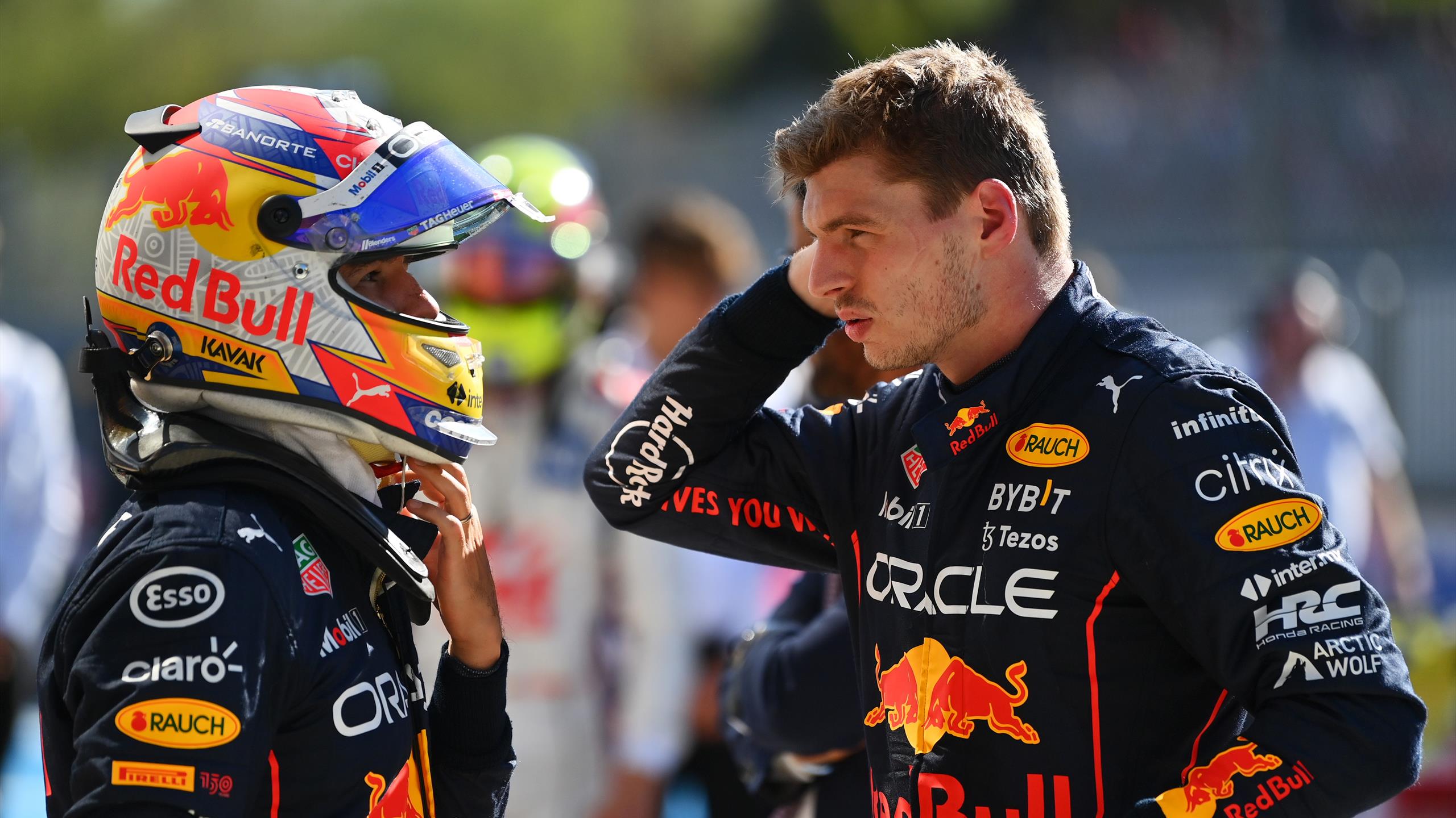 Max Verstappen promete ayuda a Checo Pérez en Abu Dabi tras el cabreo y la rajada del mexicano ...