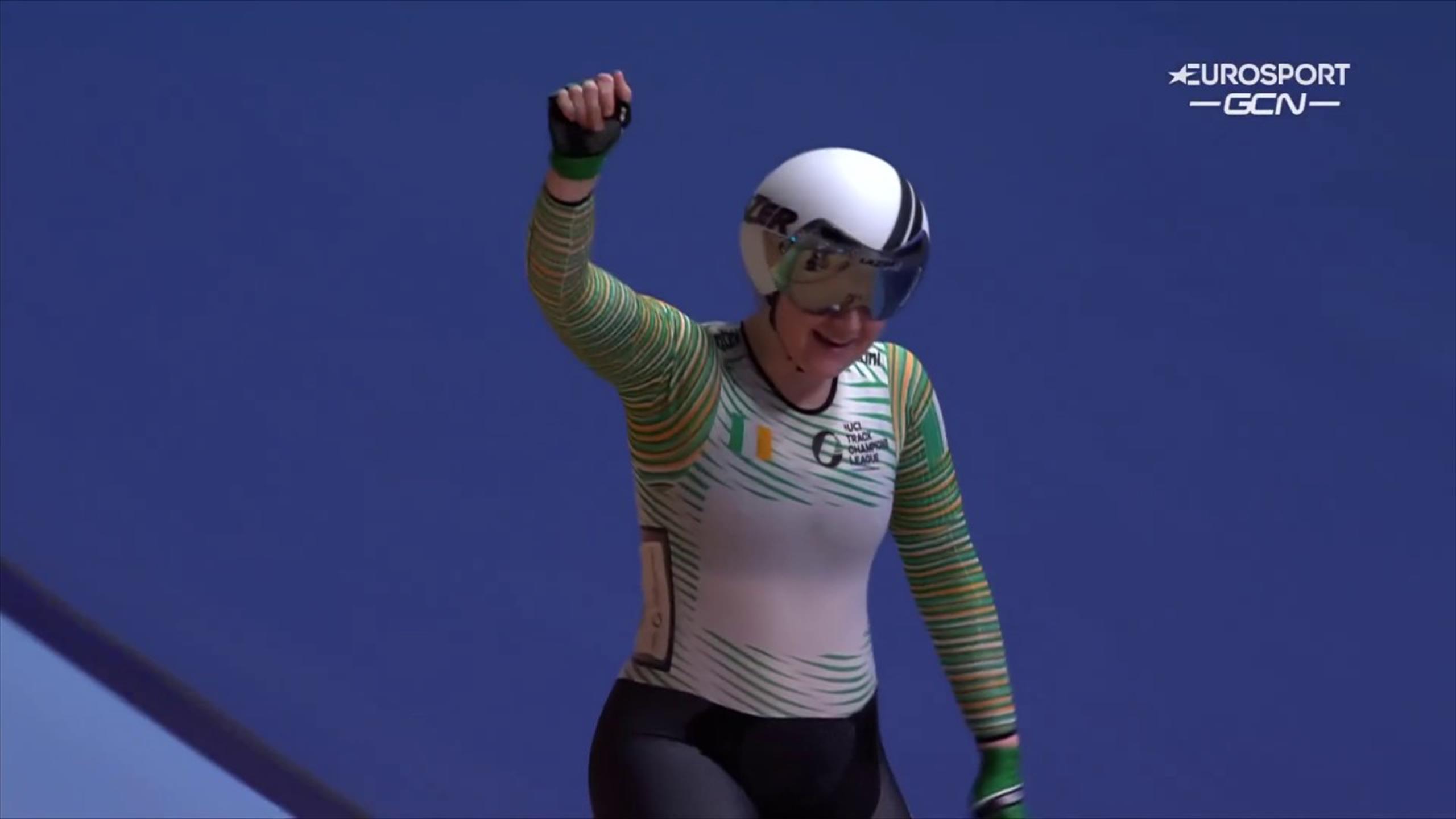 UCITCL | Kay wint scratch terwijl Archibald en Valente te druk zijn met ...