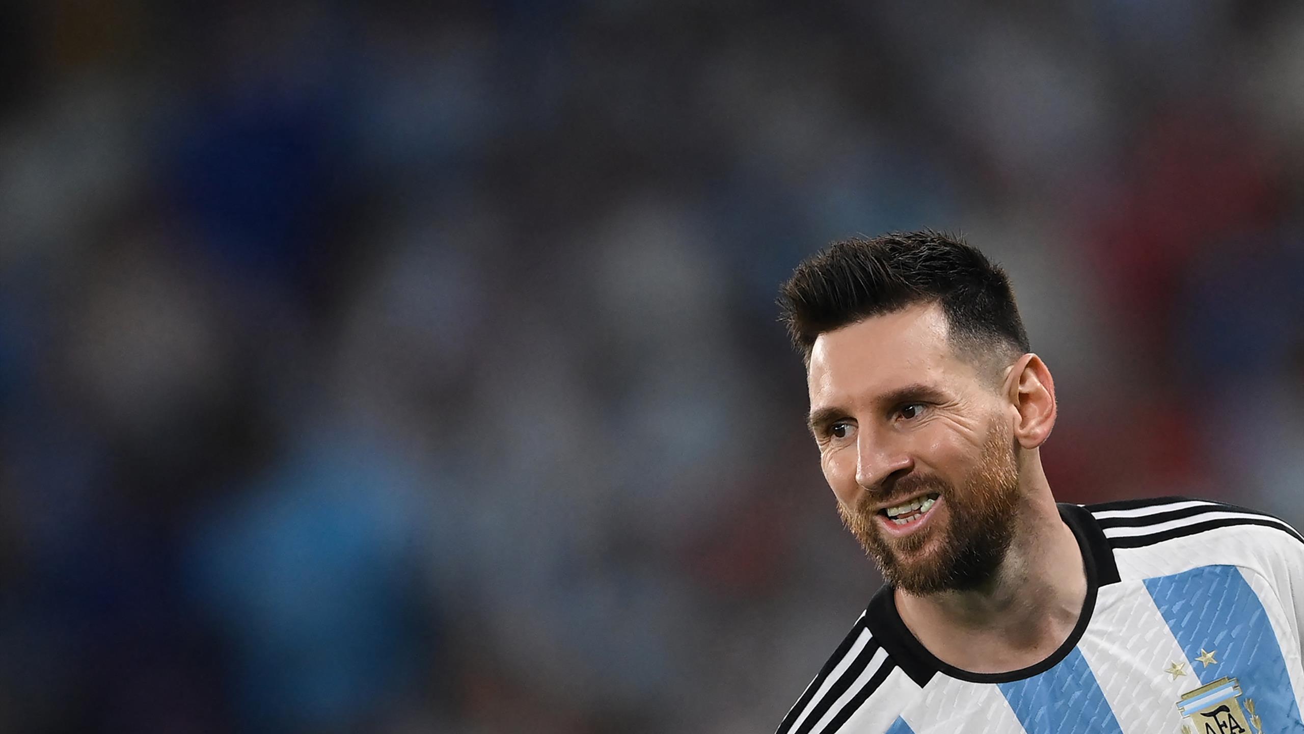 Leo Messi a jucat meciul 1000 și a condus Argentina către sferturi la ...