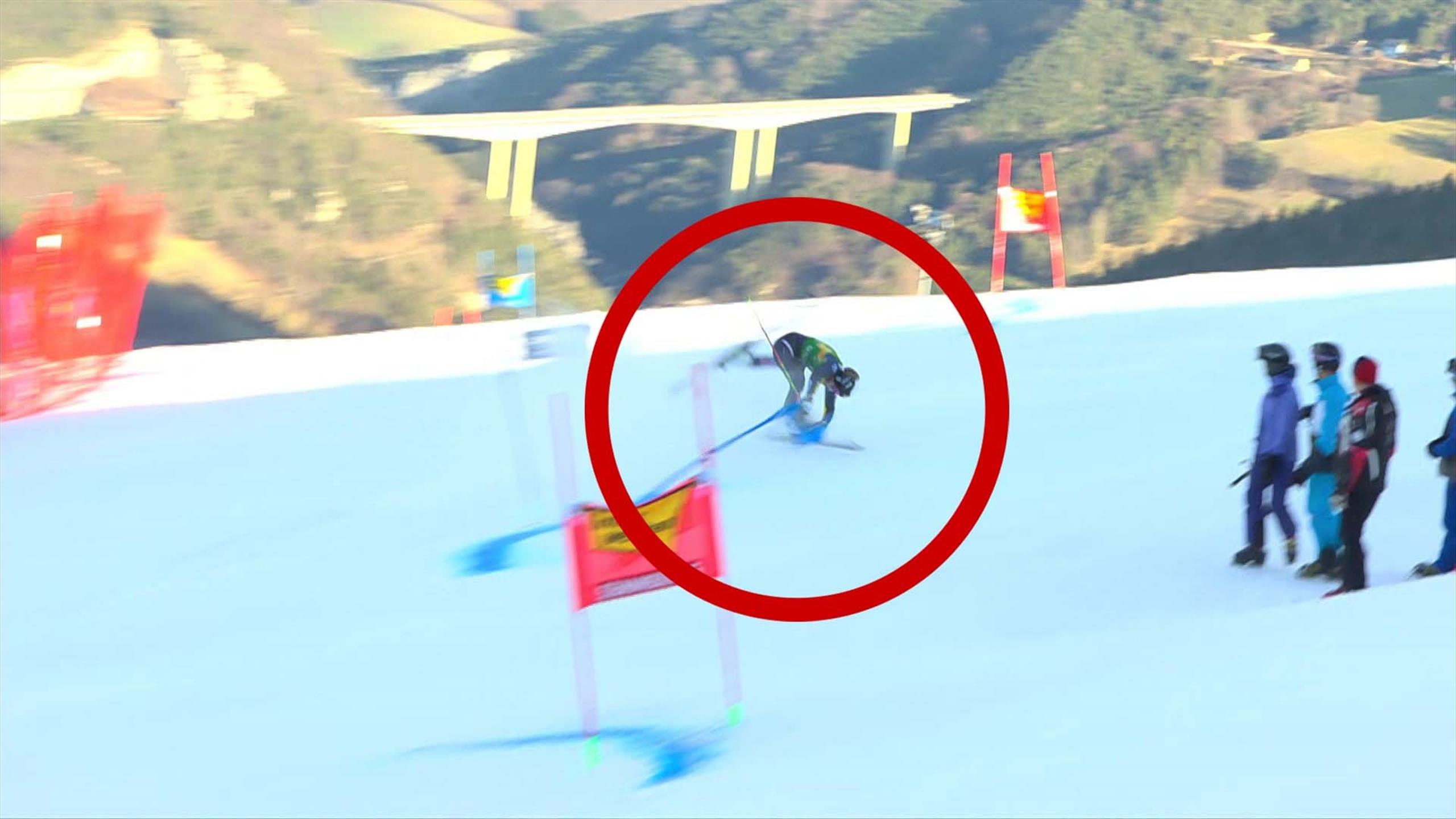 Semmering - Schrecksekunde im Riesenslalom: Estelle Alphand überschlägt ...