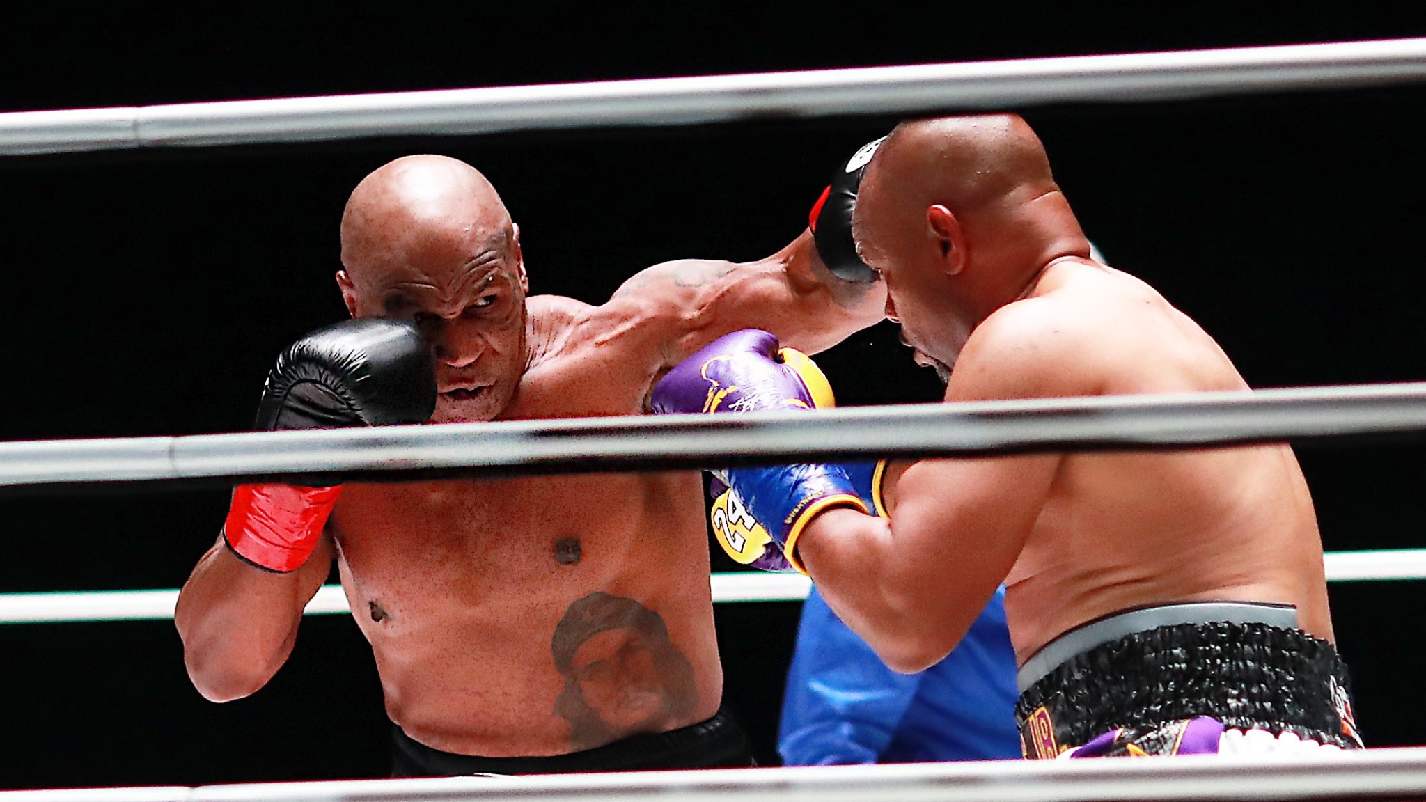 Roy Jones Jr zdradził szczegóły walki z Mikiem Tysonem. "To naprawdę ...