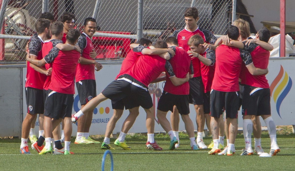 "Smoki" zlane w Andaluzji. 1/2 Ligi Europy dla Sevilli - Eurosport