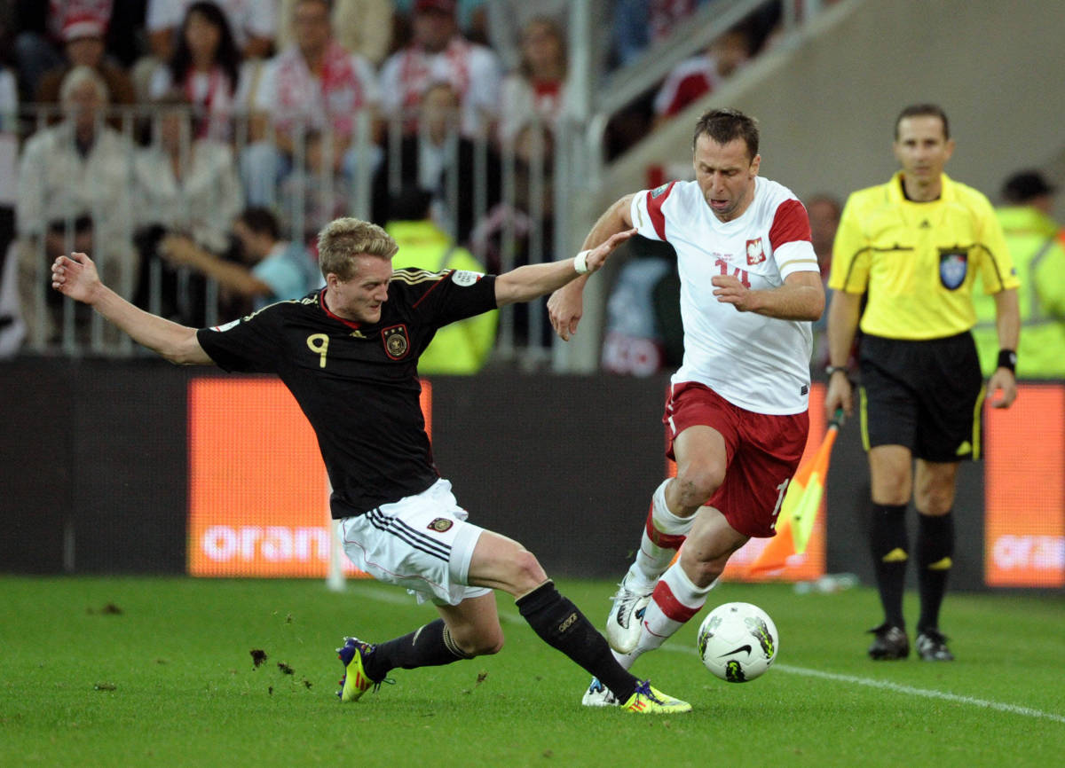 Historia!!! Polacy ograli Niemców na Stadionie Narodowym - Eurosport