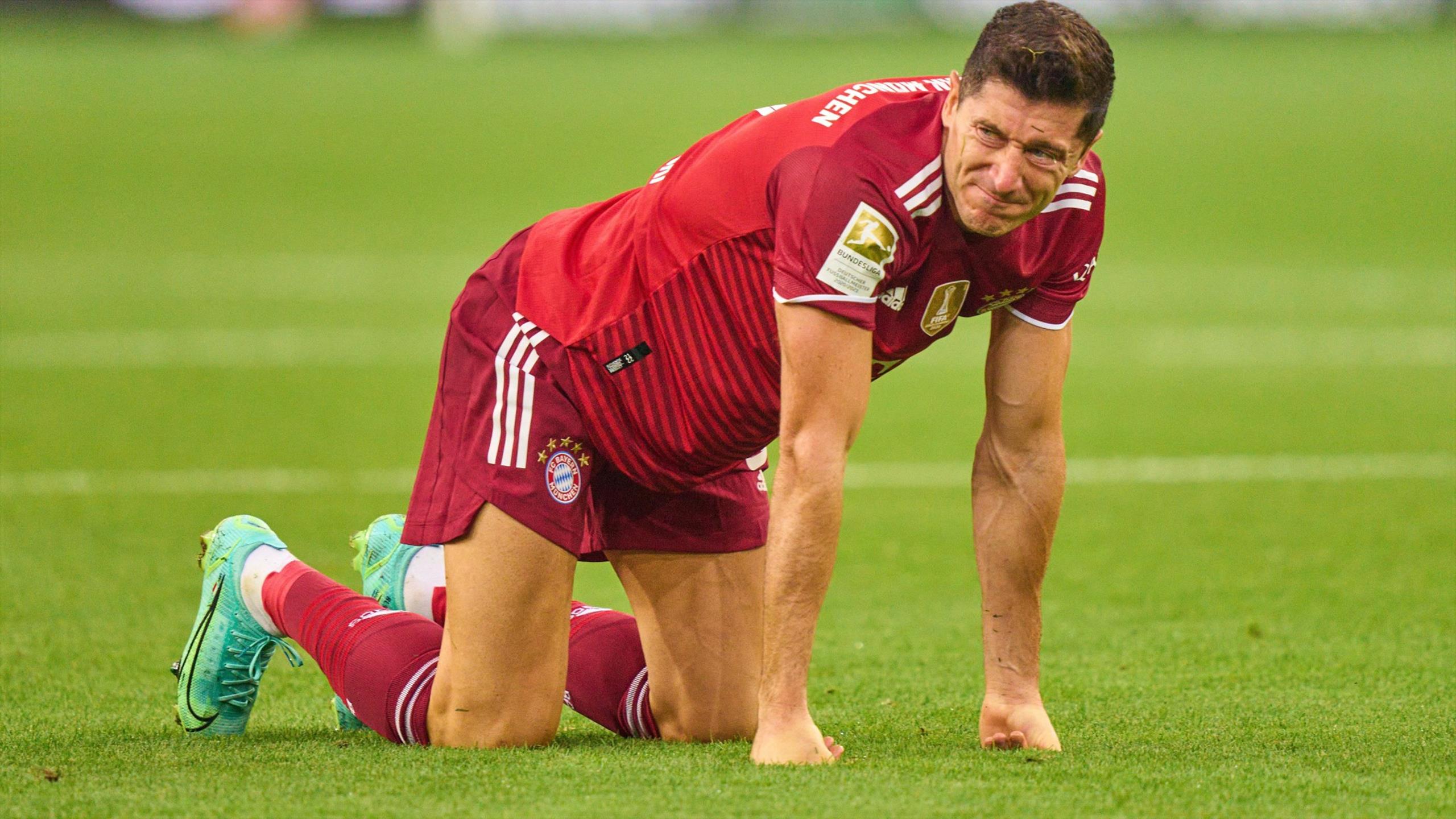 Robert Lewandowski i FC Barcelona. Ronald Koeman nie chce, by Polak ...