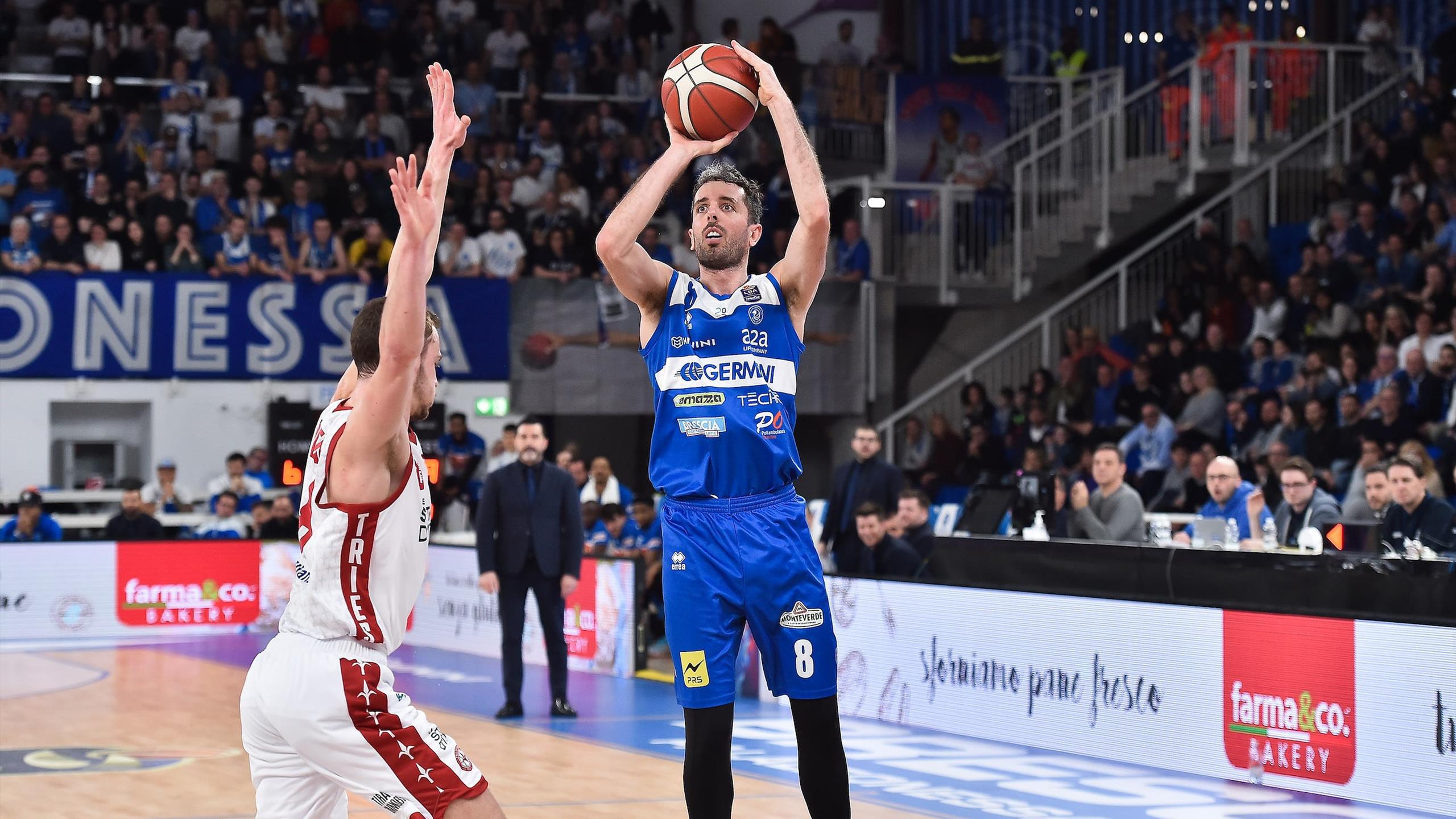 Brescia spezza la striscia nera: Trieste affossata 95-59 - Eurosport