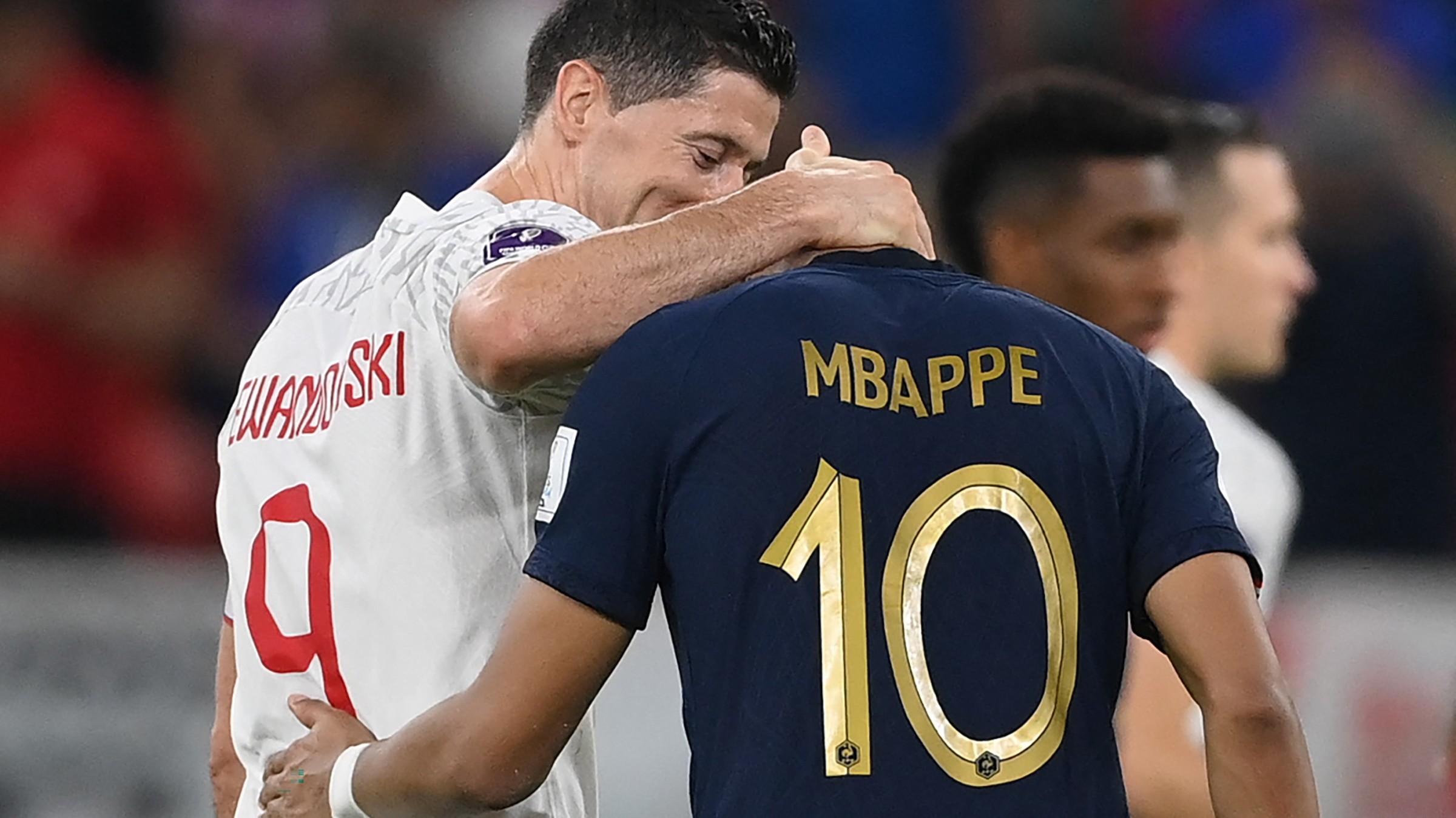 Mundial 2022. Polska - Francja. Robert Lewandowski i Kylian Mbappe ...