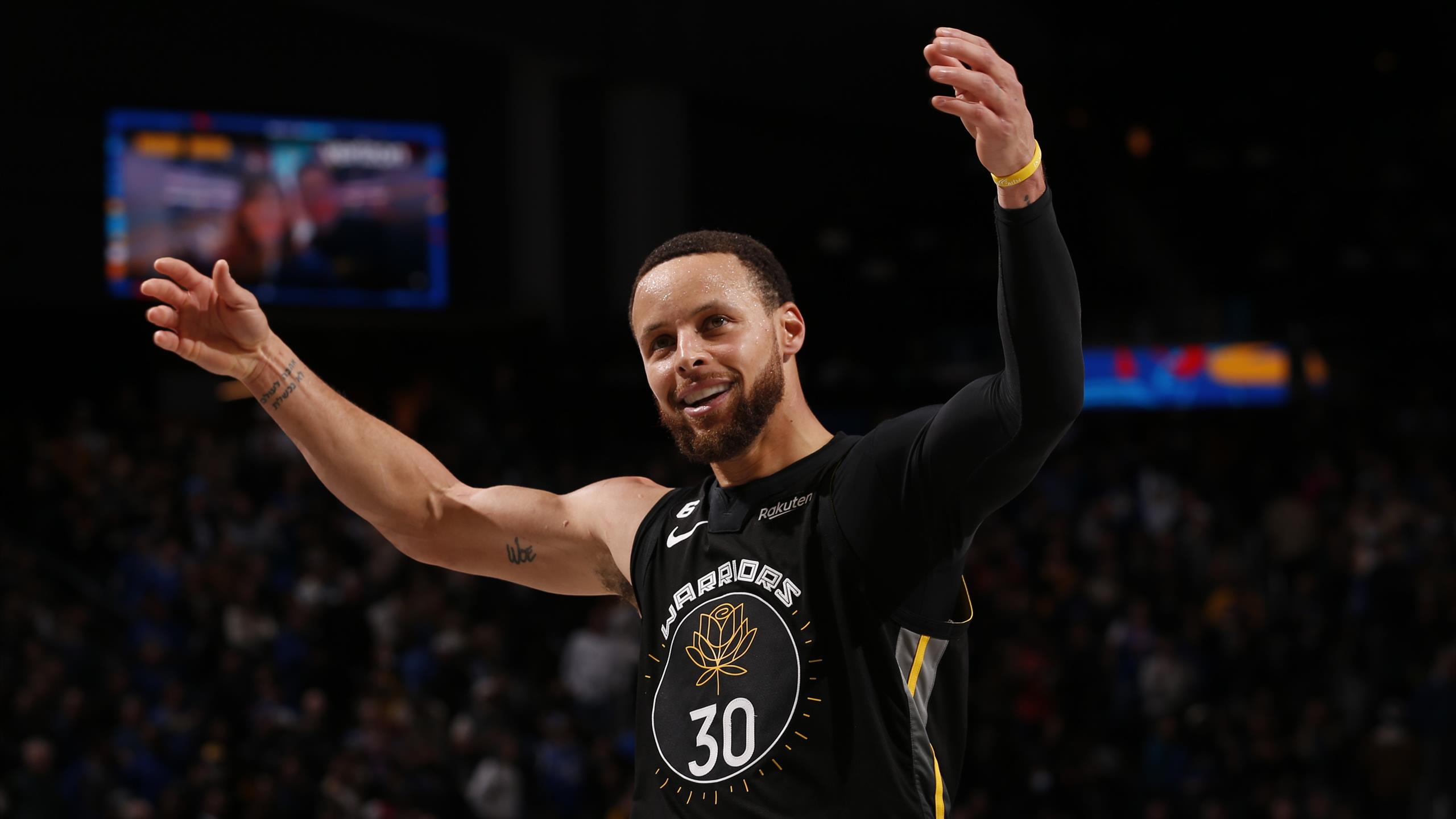 Resumen NBA | Curry se exhibe con los Warriors y los Raptors y Wizards ...