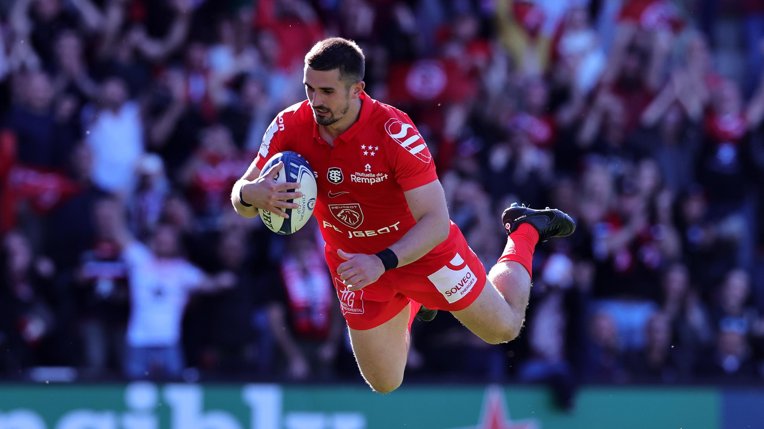 CHAMPIONS CUP - 29 points, deux essais, une performance XXL : Thomas ...