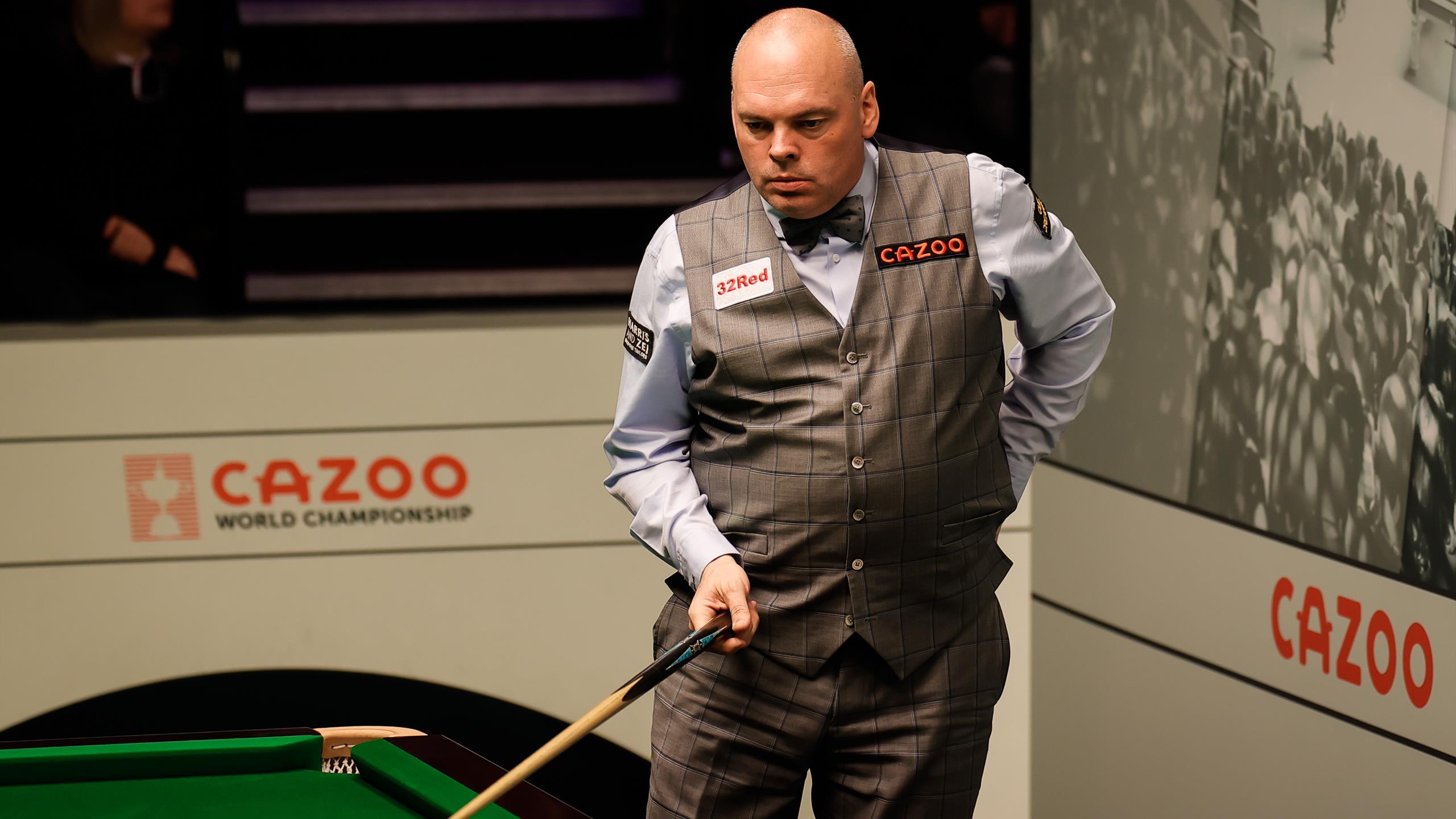 WK Snooker | Oud-winnaar Stuart Bingham op indrukwekkende wijze langs ...