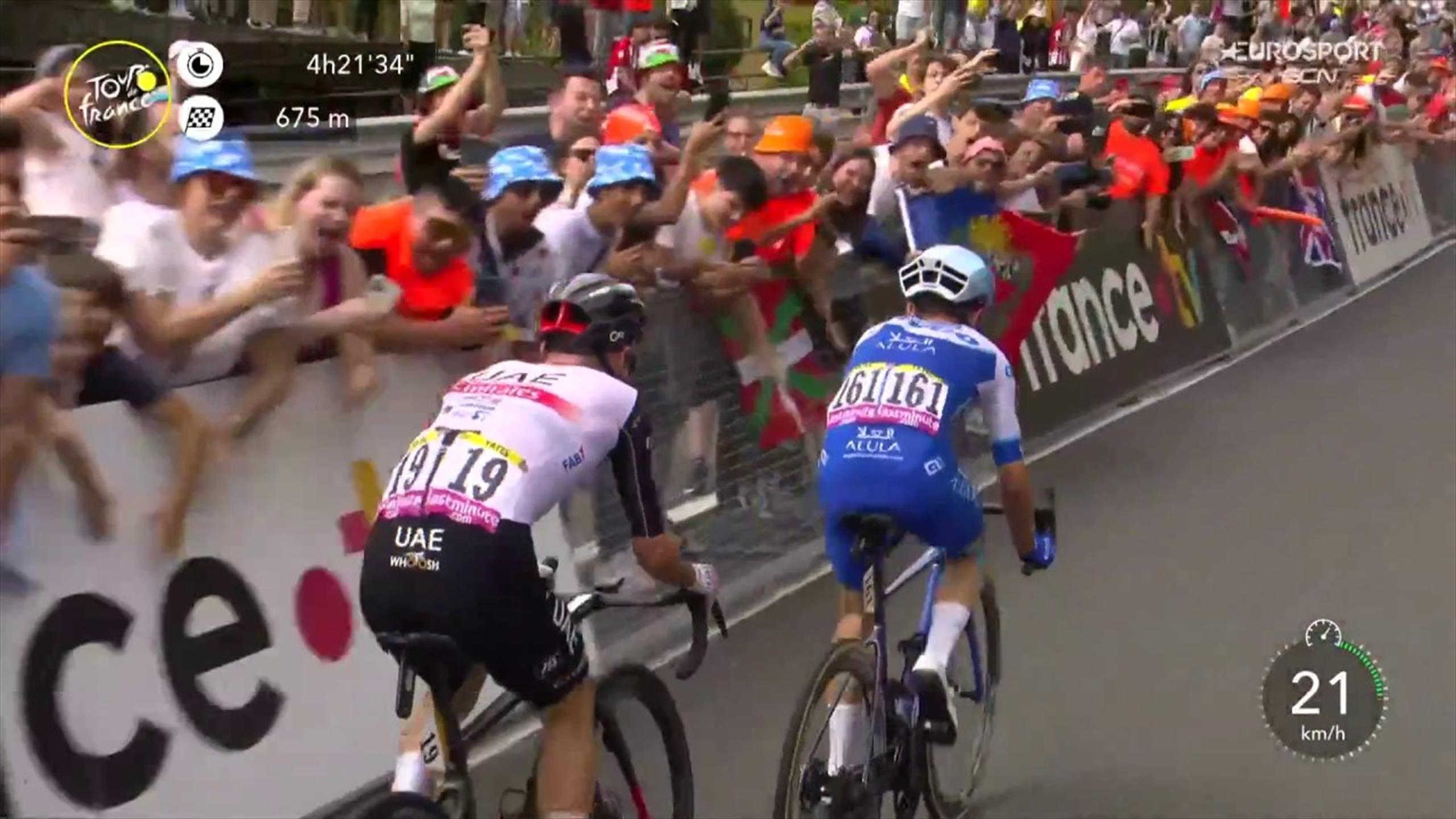 Bliźniacy na czele 1. etapu Tour de France. Adam przed Simonem na ...