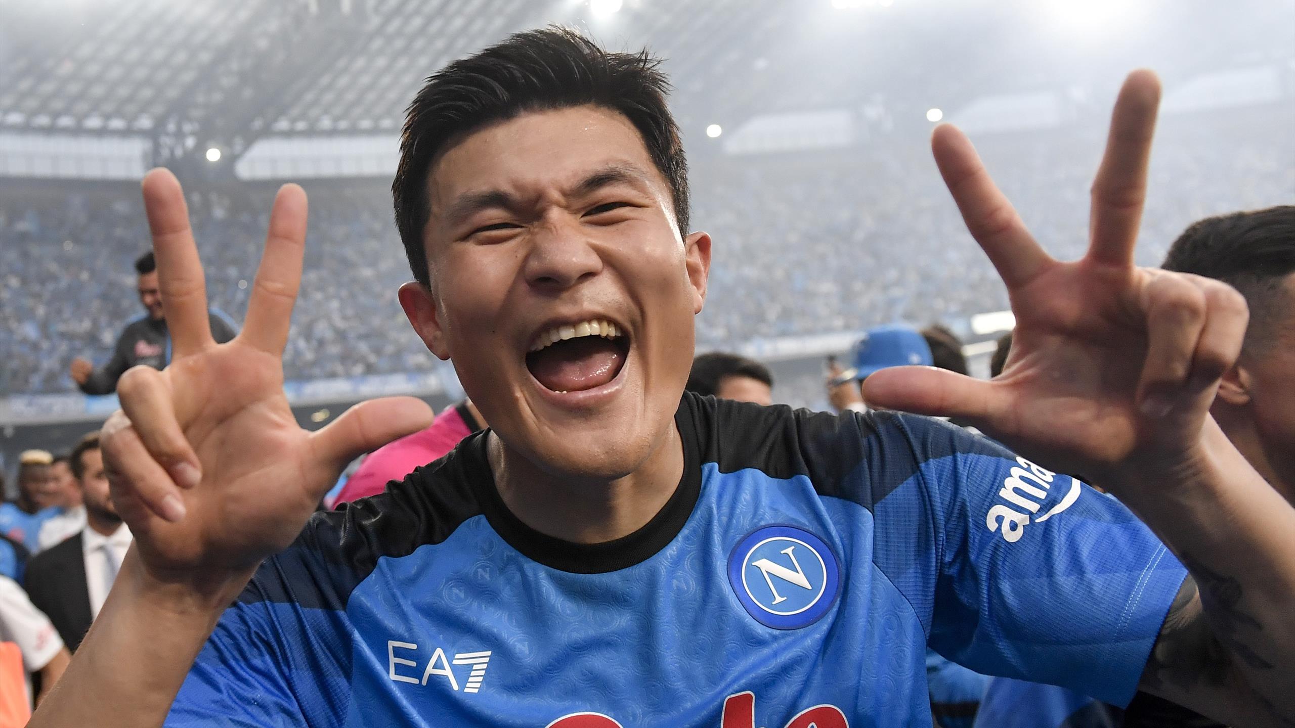 FC Bayern - Neuzugang Min-Jae Kim im Profil: Beeindruckende Zahlen bei ...