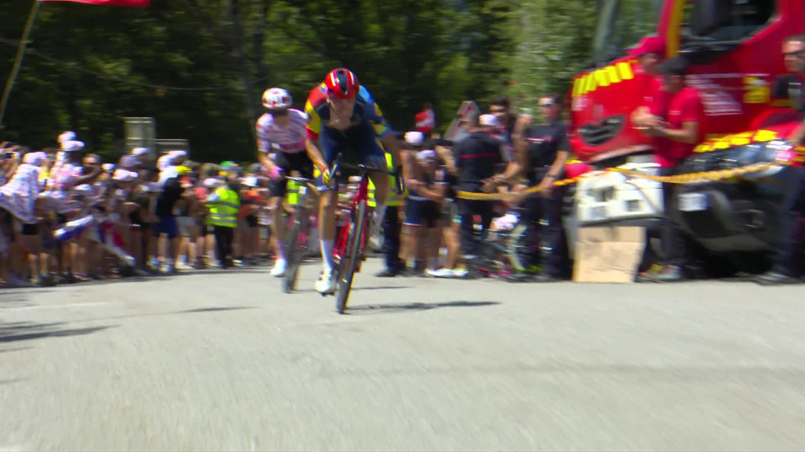 Tour de France - Sul Col de la Forclaz de Montmin non c'è volata al GPM ...