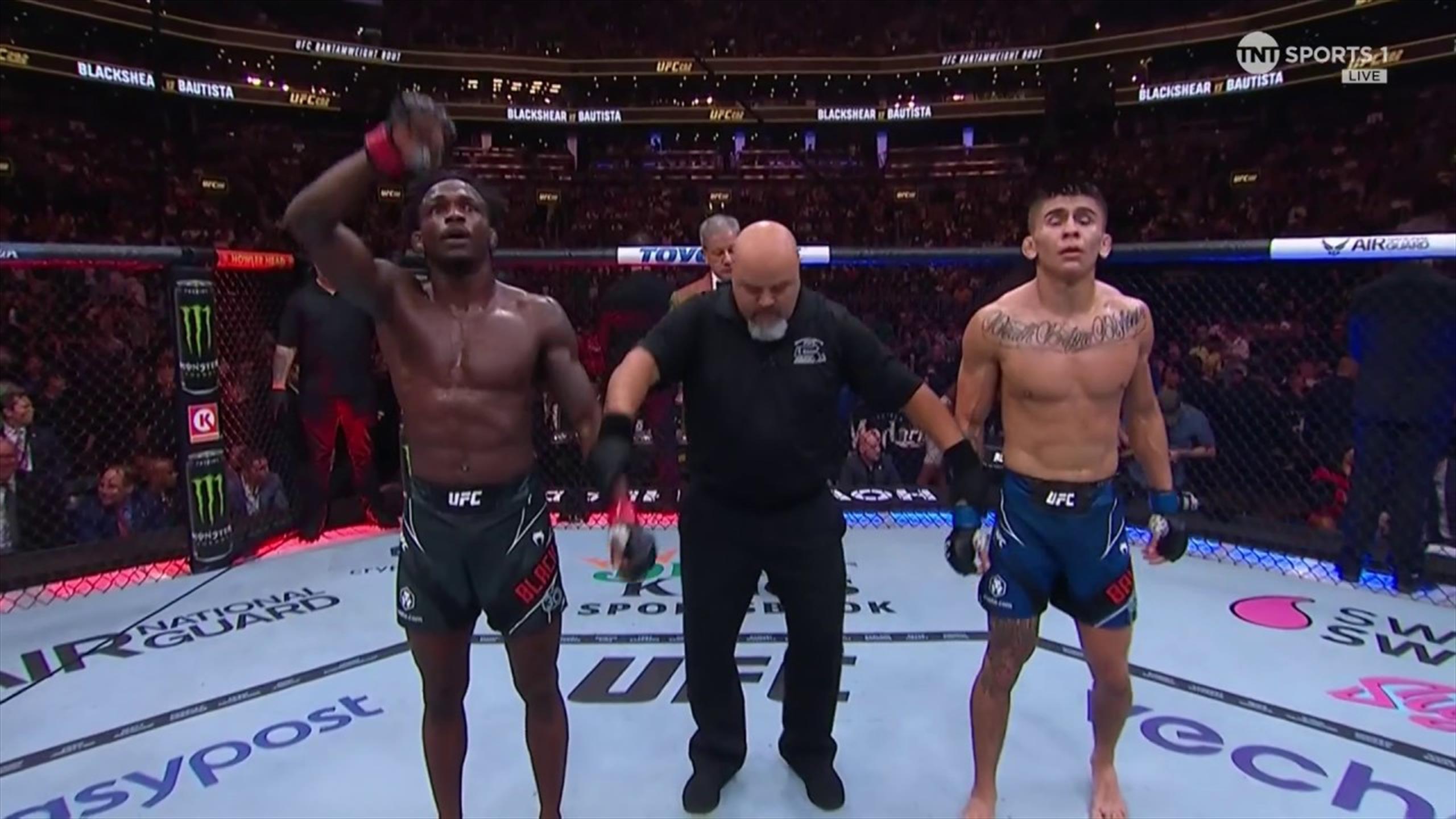 UFC 292: Mario Bautista defeats Da'Mon Blackshear with controversial ...