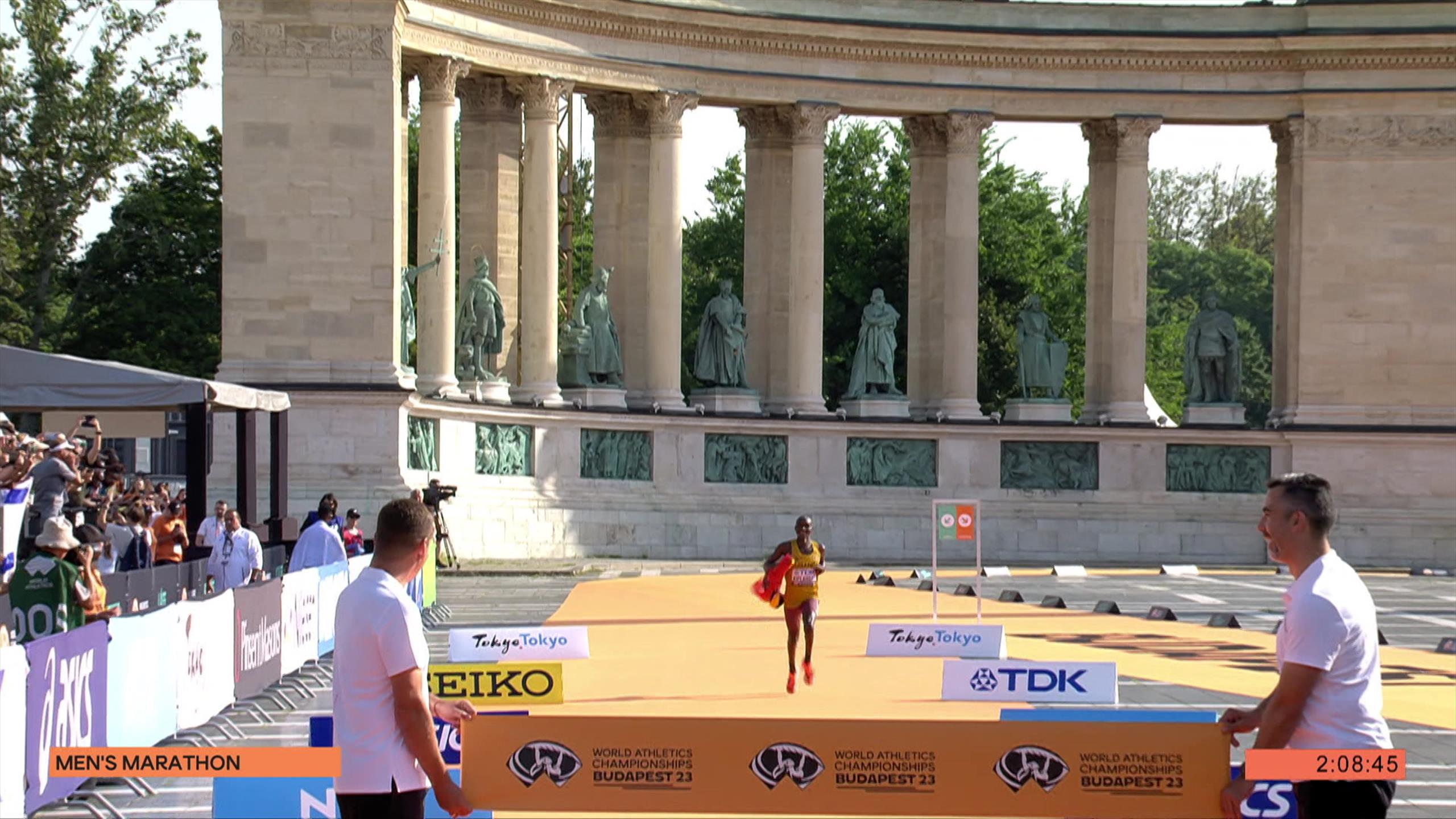 Ugandyjczyk Victor Kiplangat mistrzem świata w maratonie ... Ugandyjczyk Victor Kiplangat mistrzem świata w maratonie ...
