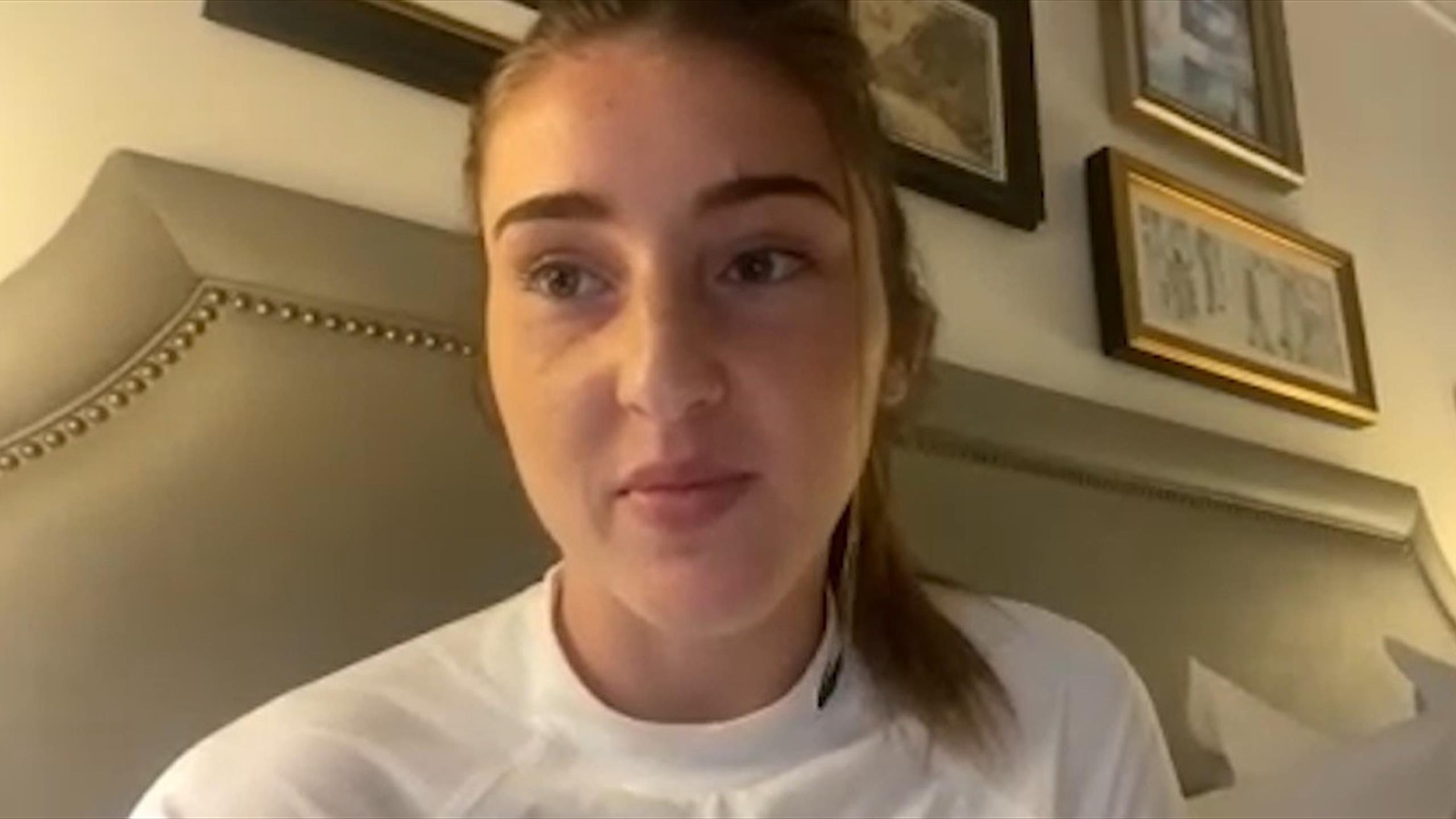 Elsa Jacquemot: From Roland-Garros to Flushing Meadows - A Rising ...