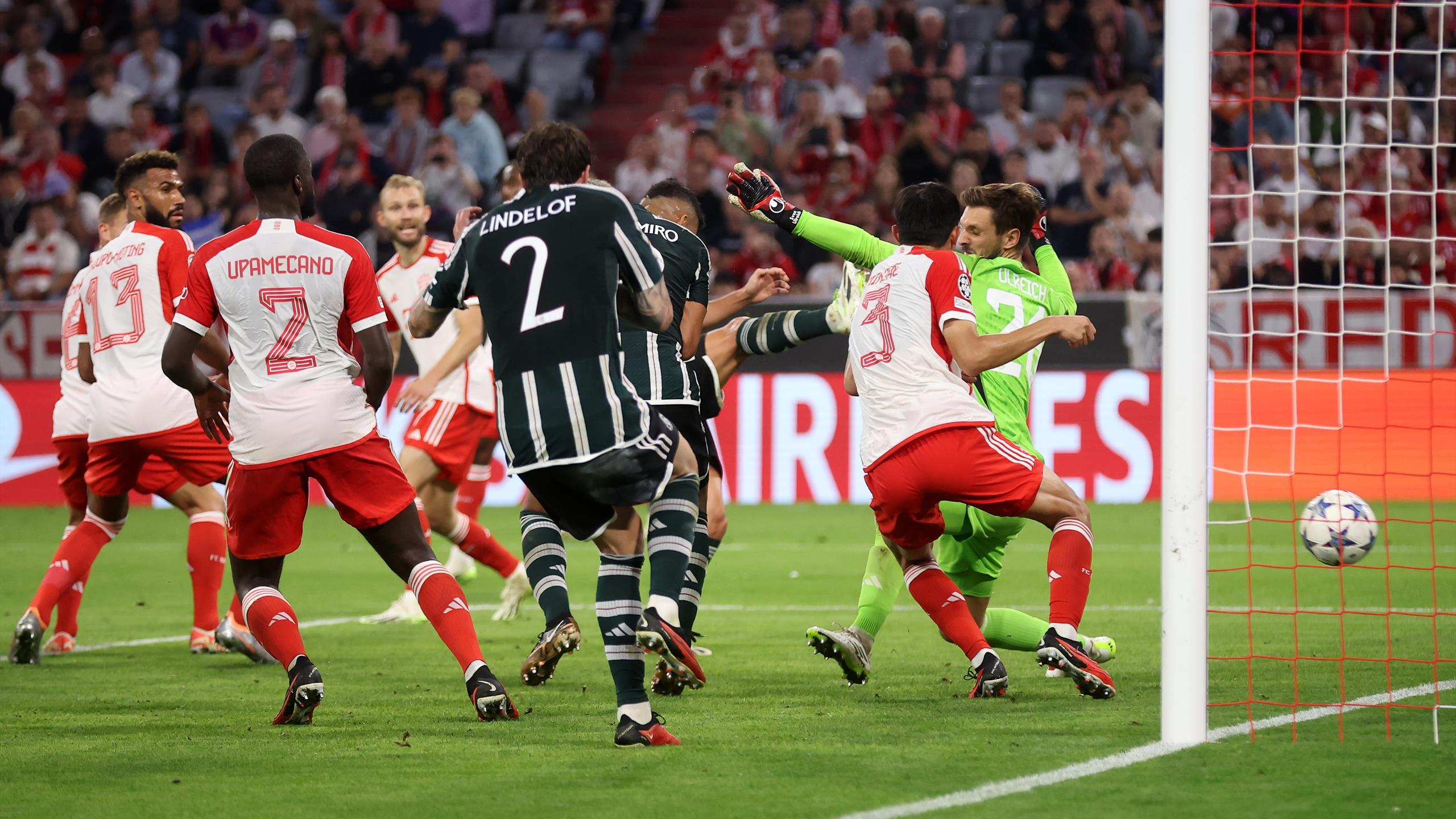 Casemiro scores late consolation goal for Manchester United in Bayern ...