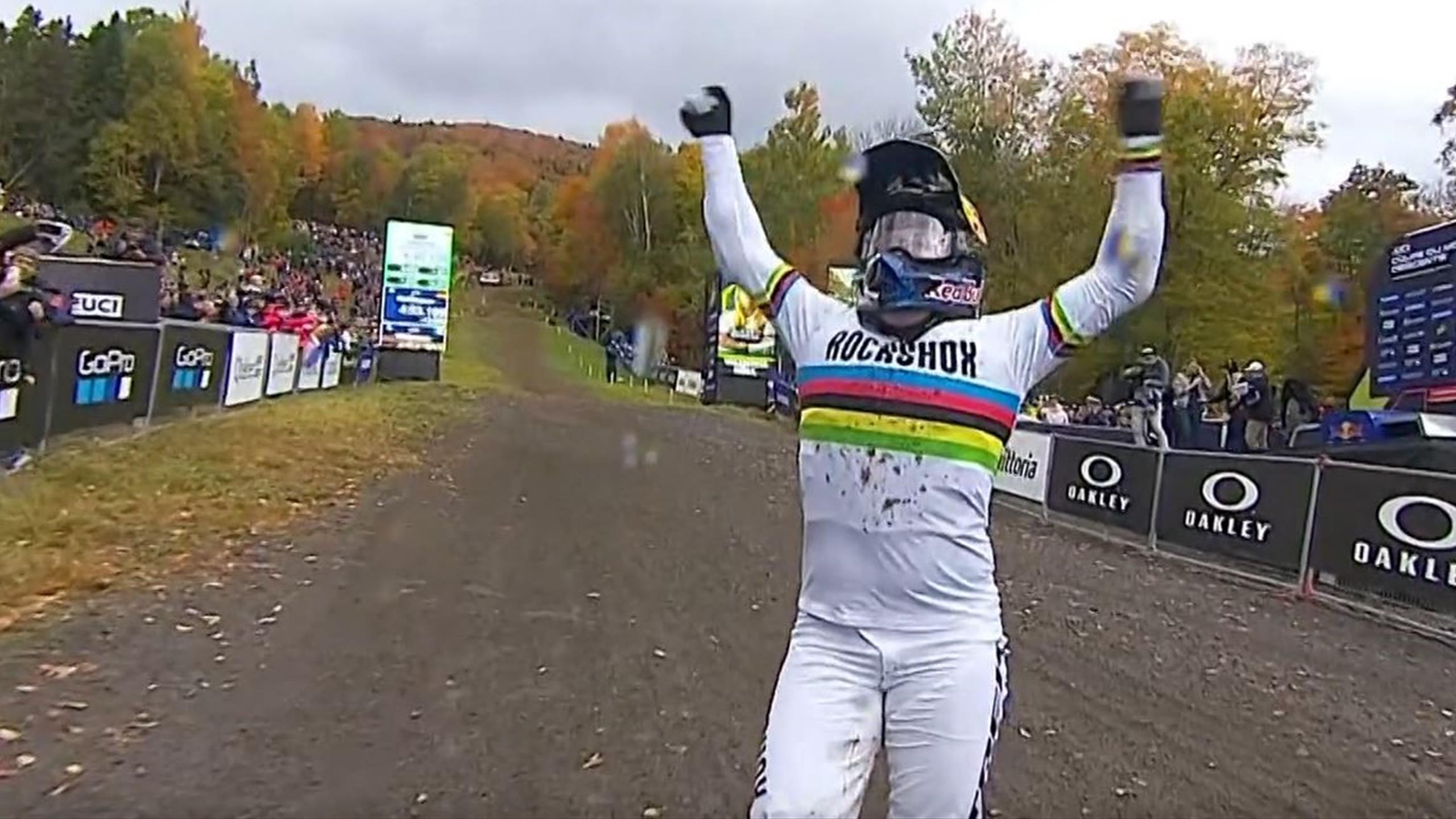 Mountain Bike World Series: Valentina Höll krönt Traum-Saison mit Sieg ...