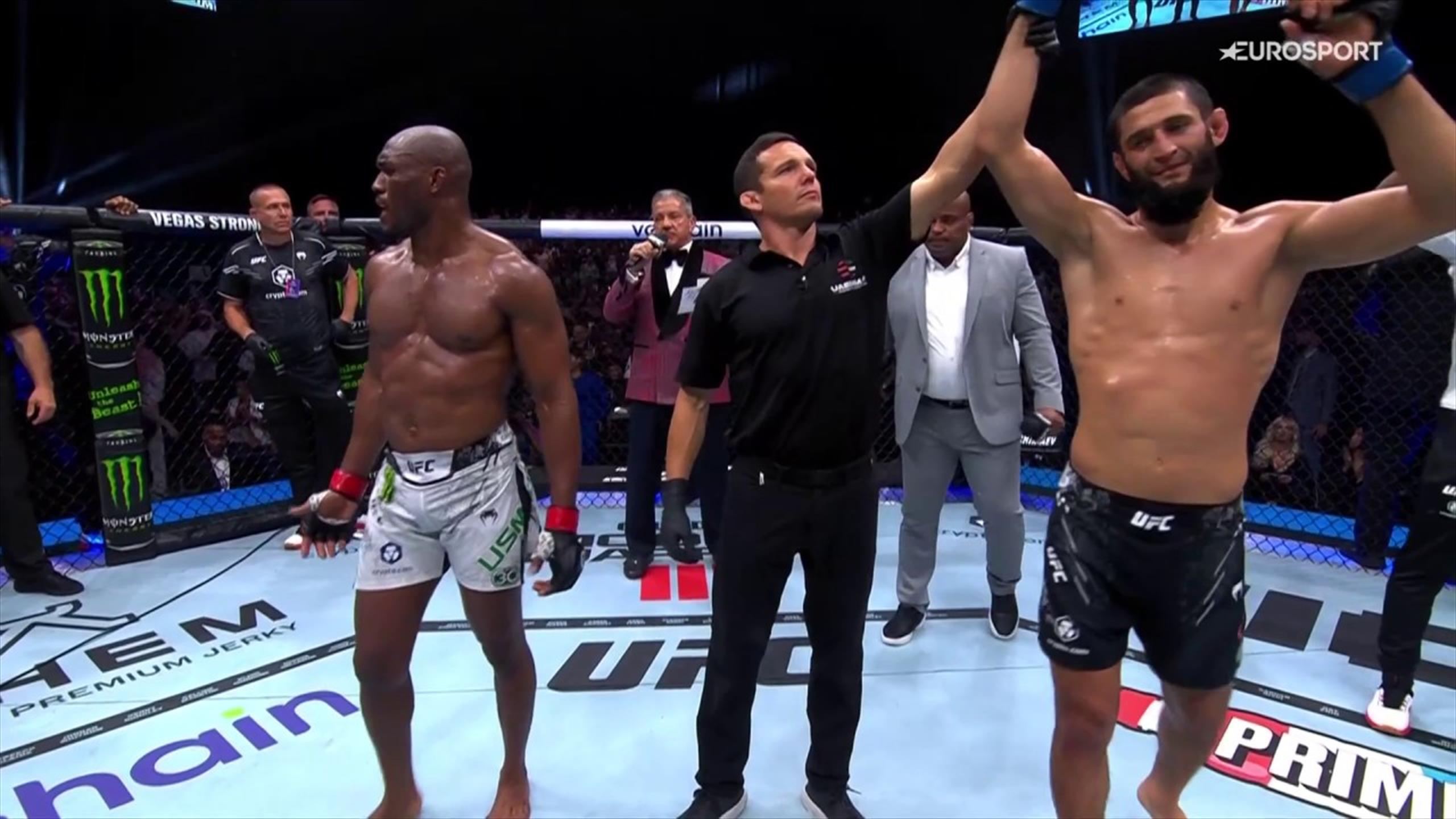 UFC 294 | Chimaev verslaat ex-kampioen Usman in Abu Dhabi - Mixed ...