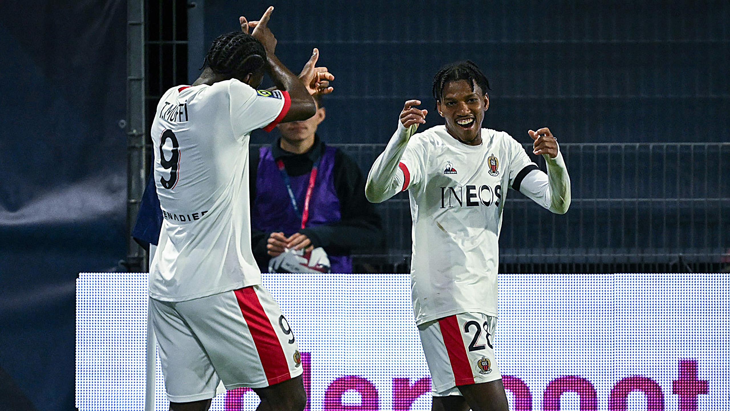 Clermont - Nice En direct - Ligue 1 - 10e journée : Bouadoui trouve la ...