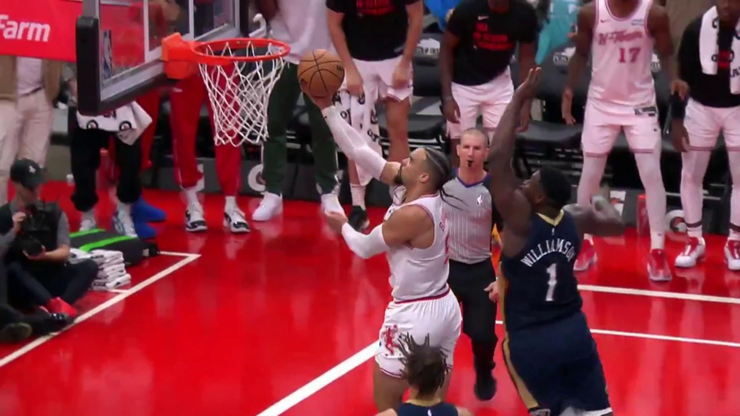 NBA Top 10 Plays: Kawhi Leonard, Zion Williamson star in latest NBA In ...