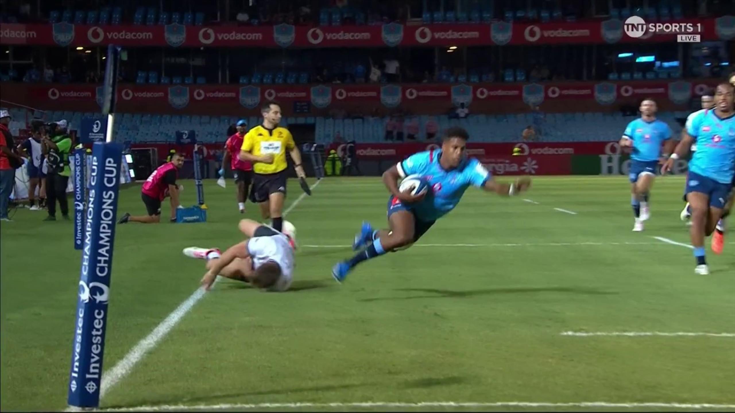 ‘Something very special’ - Bulls break from own 22 as Canan Moodie ...