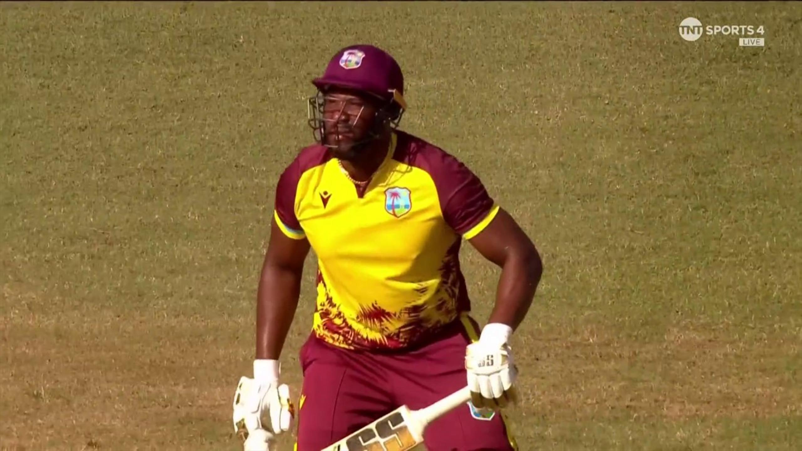 'Only Andre Russell can play that shot!' - Dre launches OUTRAGEOUS six ...