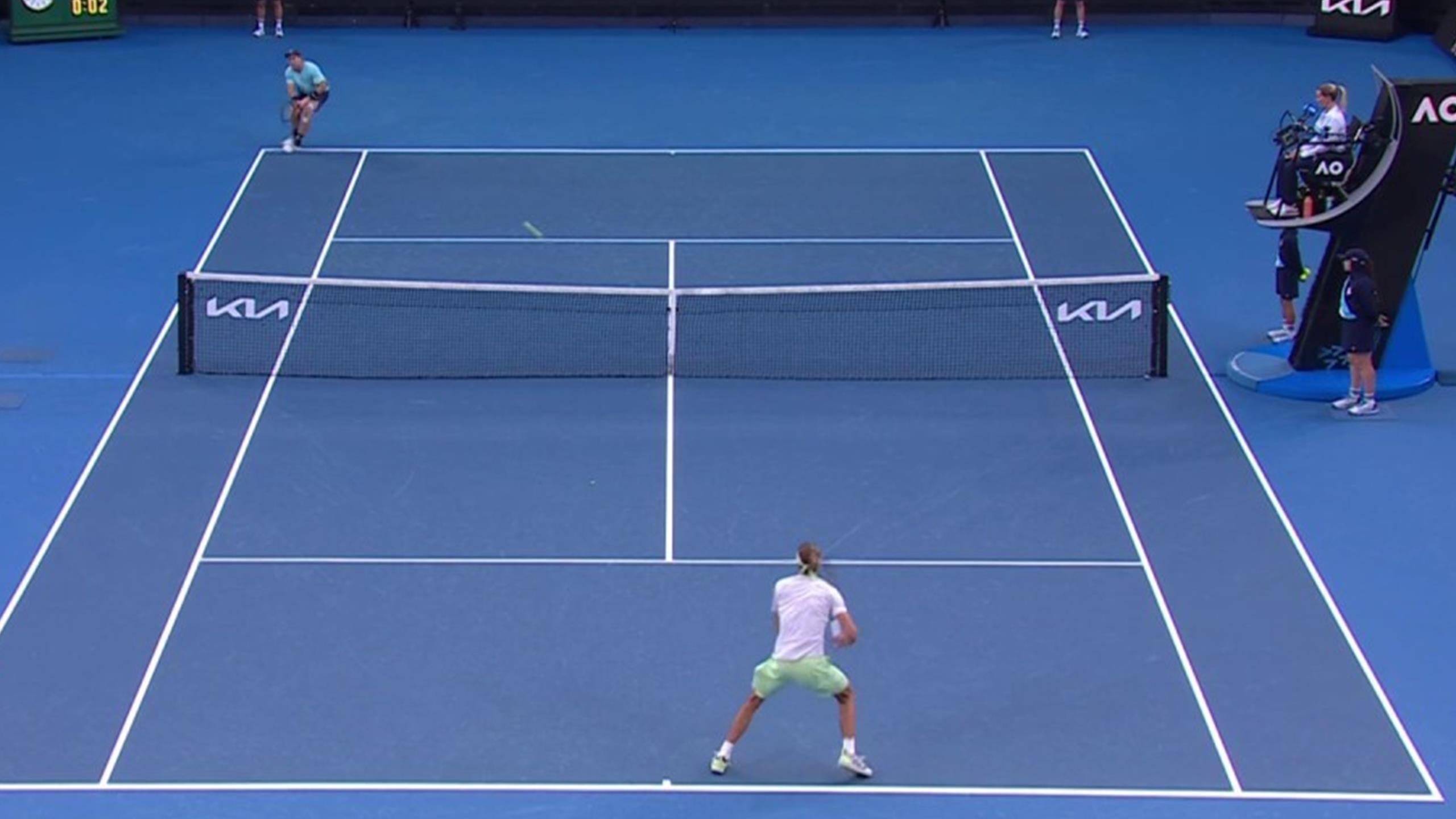 Australian Open 2024: Dominik Koepfer spielt Alexander Zverev mit Winner gegen die Laufrichtung ...