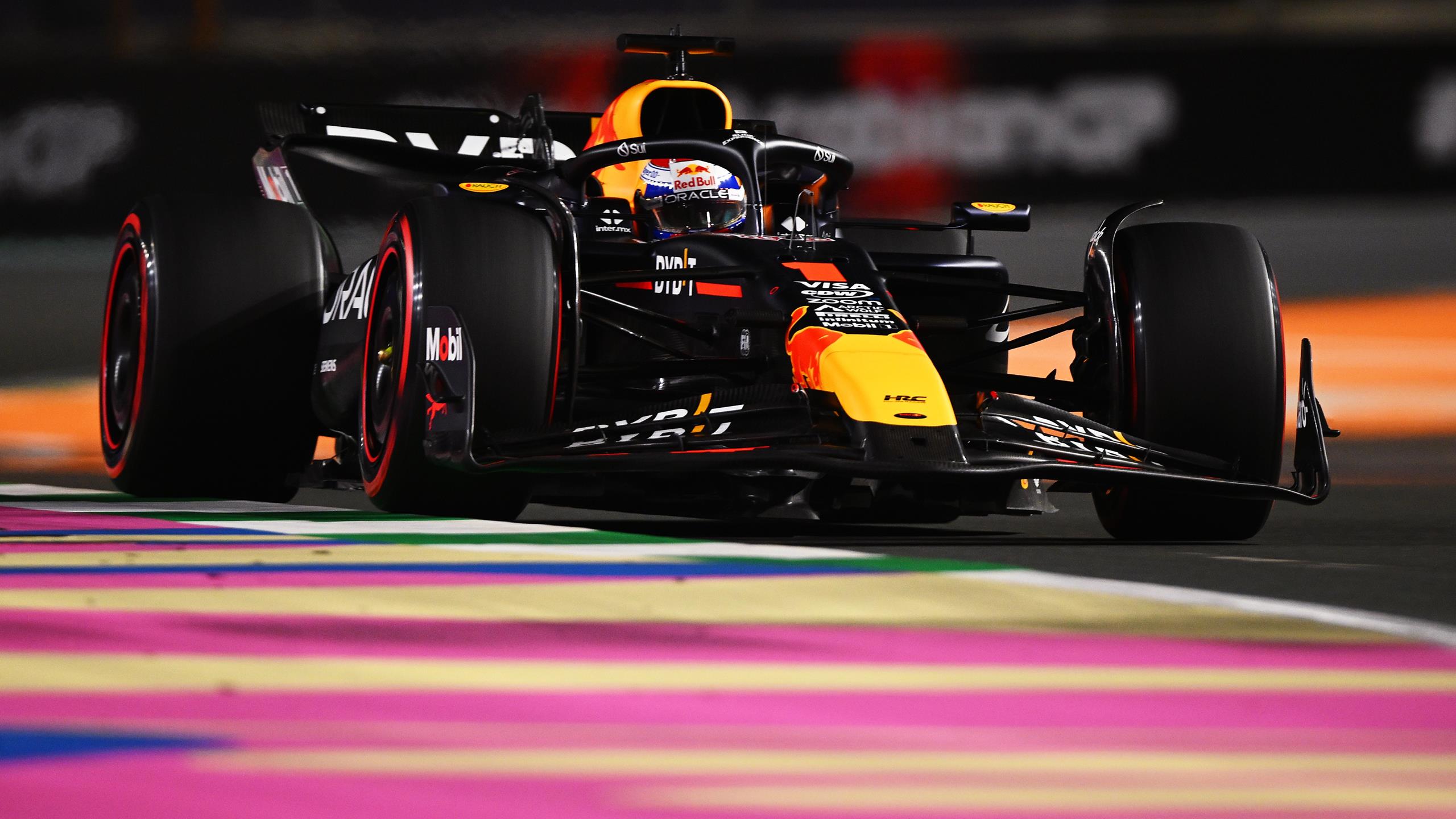 Qualifiche GP Arabia Saudita LIVE: Verstappen in pole position con record della pista, Leclerc 2 ...