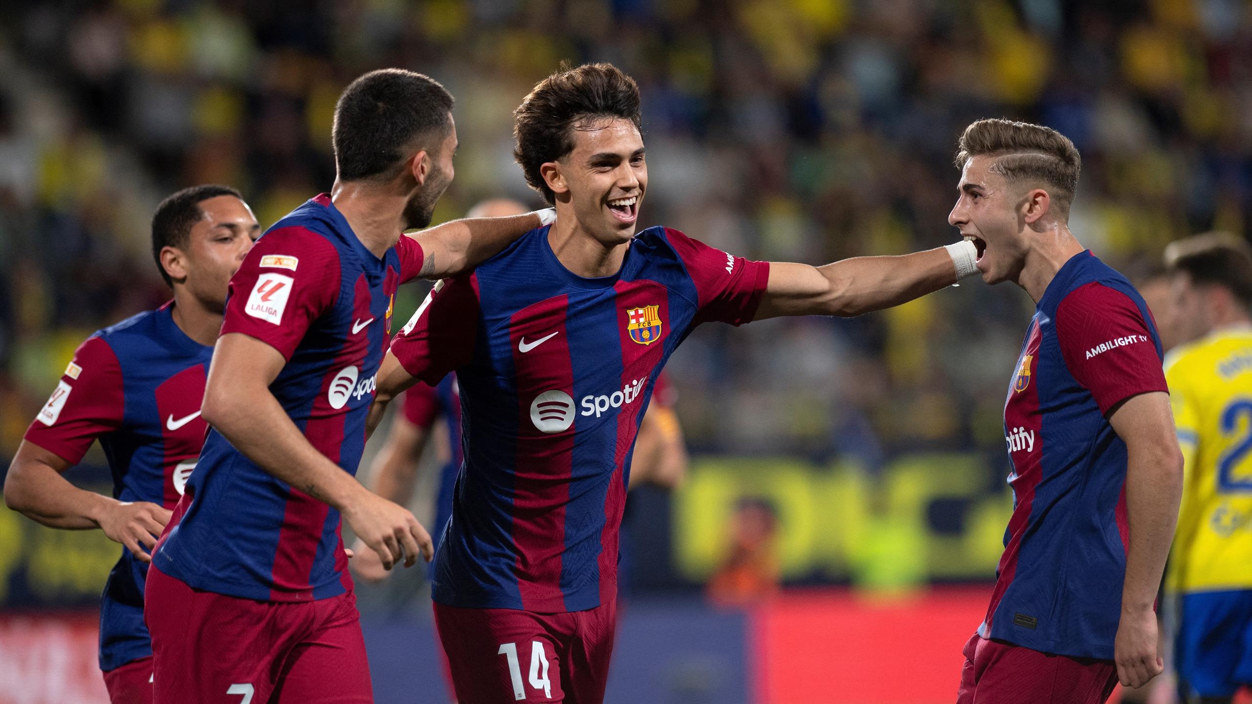 Cadiz fc table store