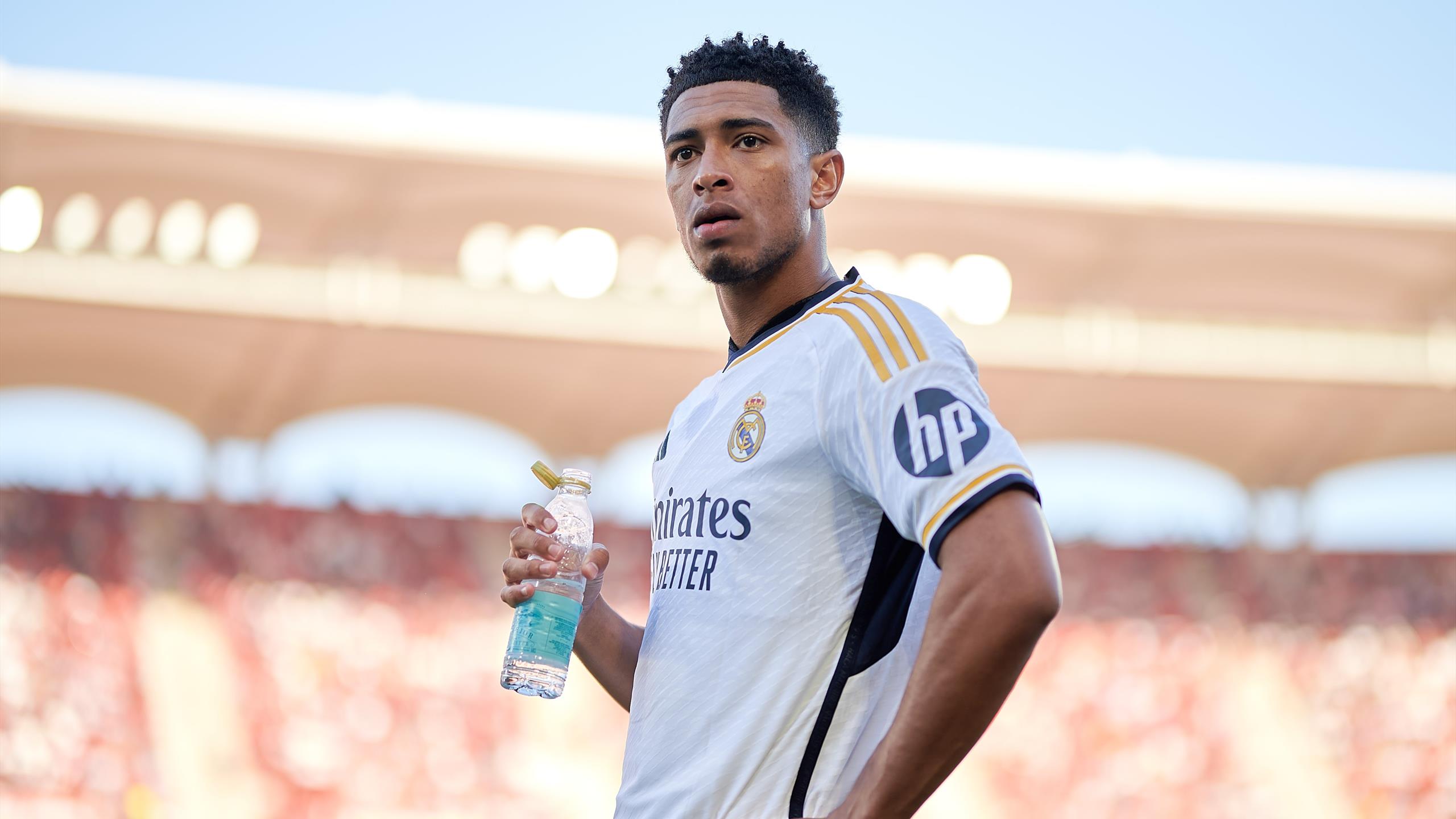 Real Madrid v Barcelona live - La Liga latest as El Clasico is all square