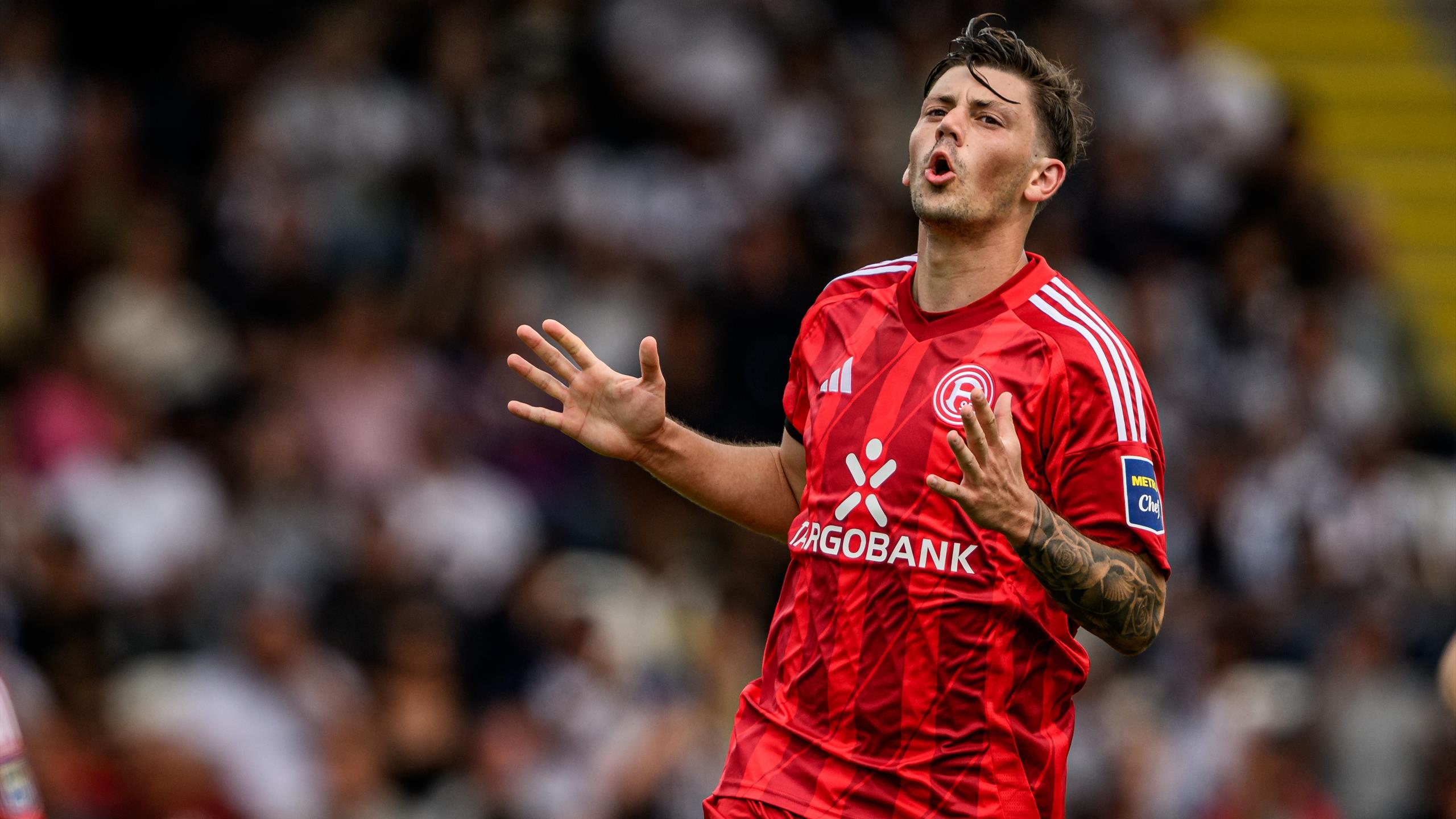 Fortuna Düsseldorf gegen Hannover 96 im Ticker - Danny Schmidt schießt ...