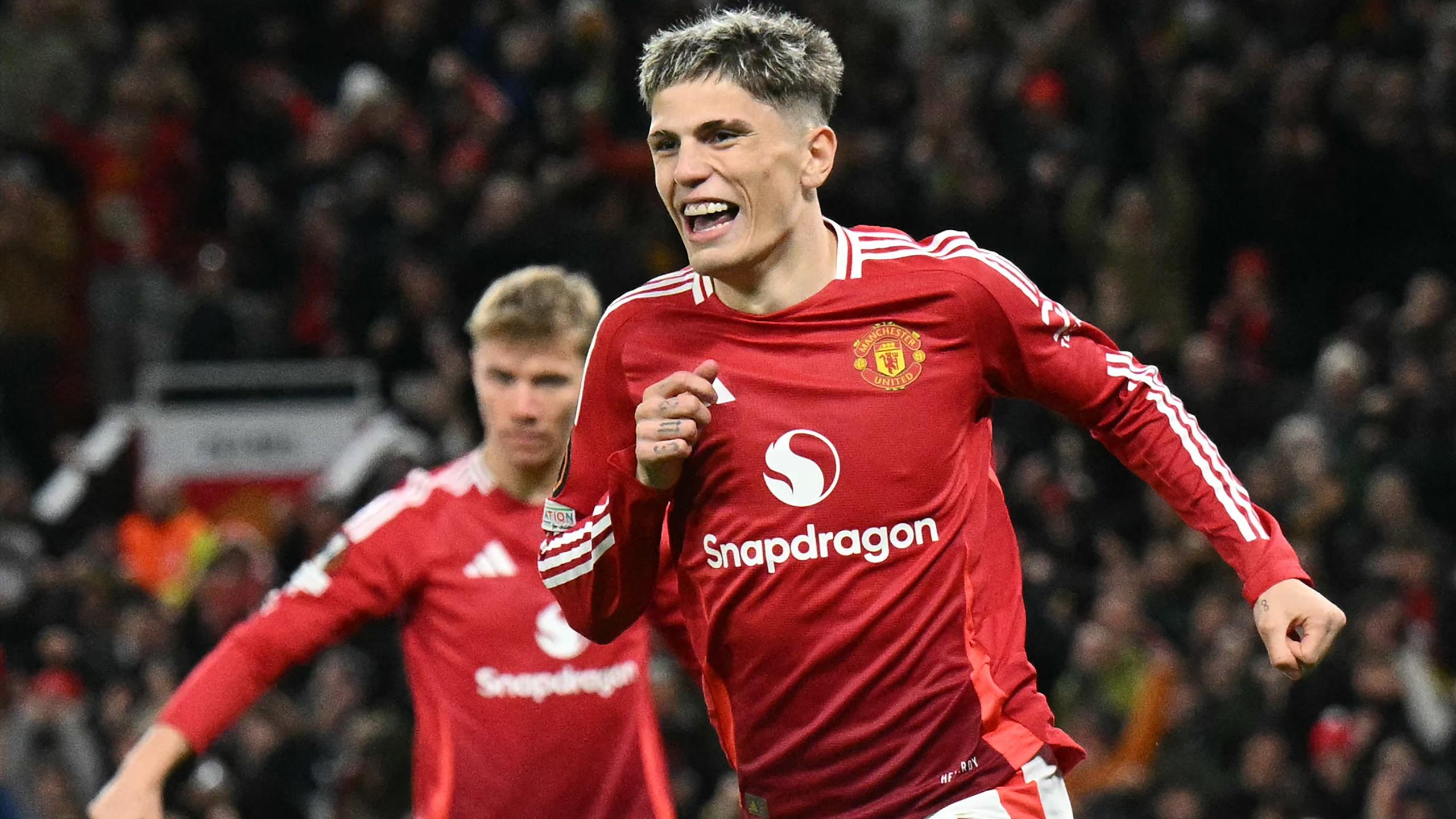 Manchester United vs Rangers LIVE: Fernandes fires United back in front ...