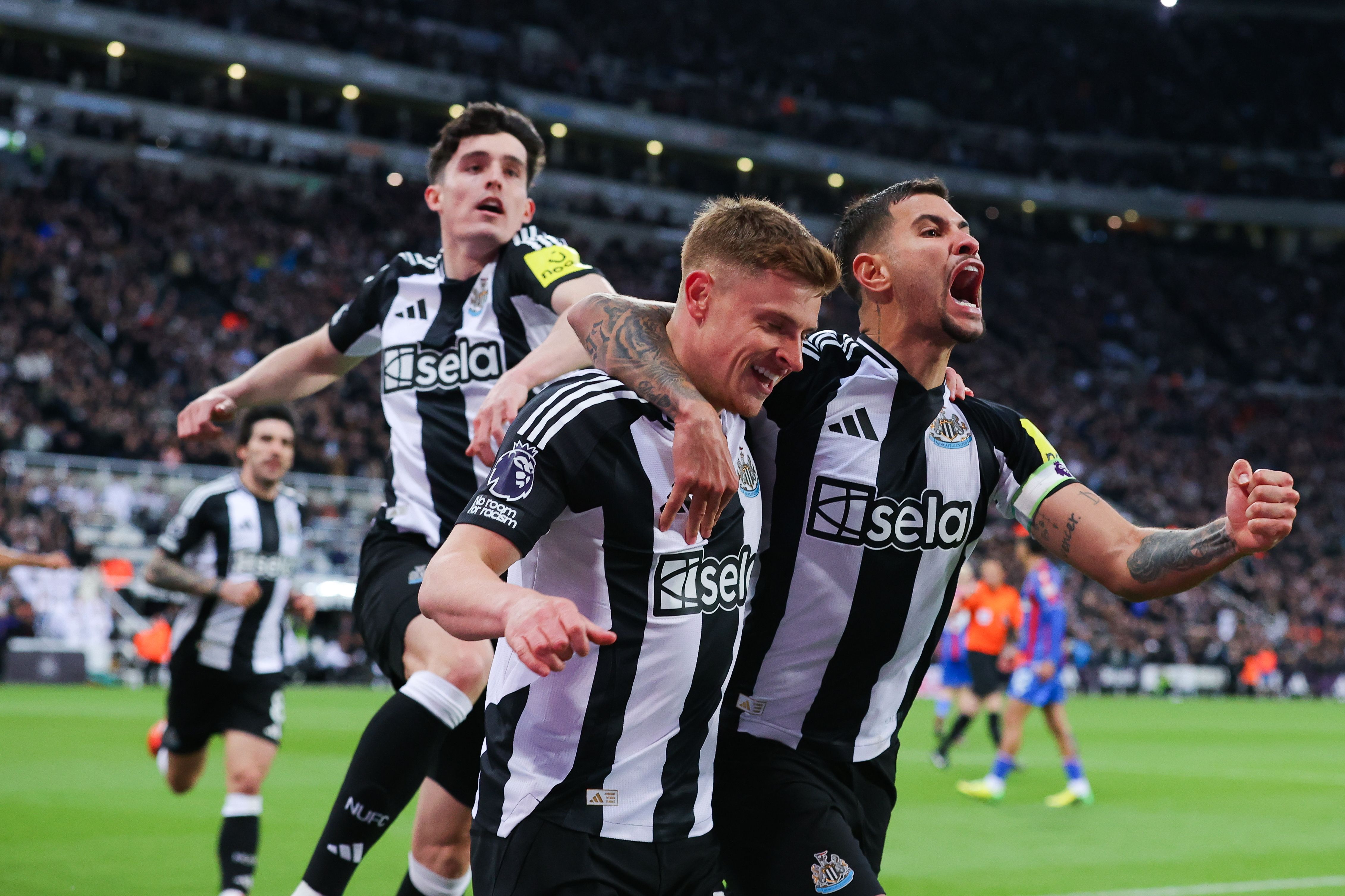 Newcastle United 5-0 Crystal Palace: Premier League result as Alexander ...