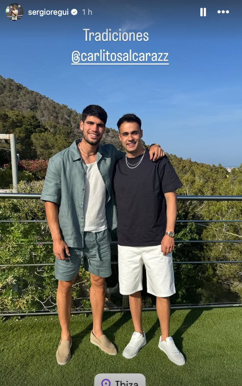 Carlos Alcaraz disfruta de sus merecidas vacaciones en Ibiza: Encuentro ...