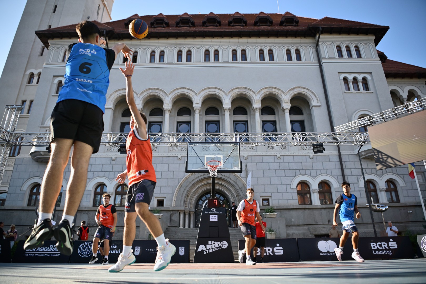 Final epic al sezonului 2025 BCR Sport Arena Streetball: Sportivi de ...