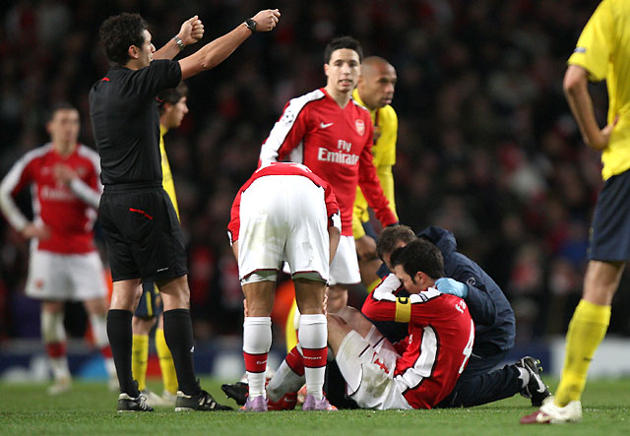 The football hard men who played on through horrendous injuries - TNT ...