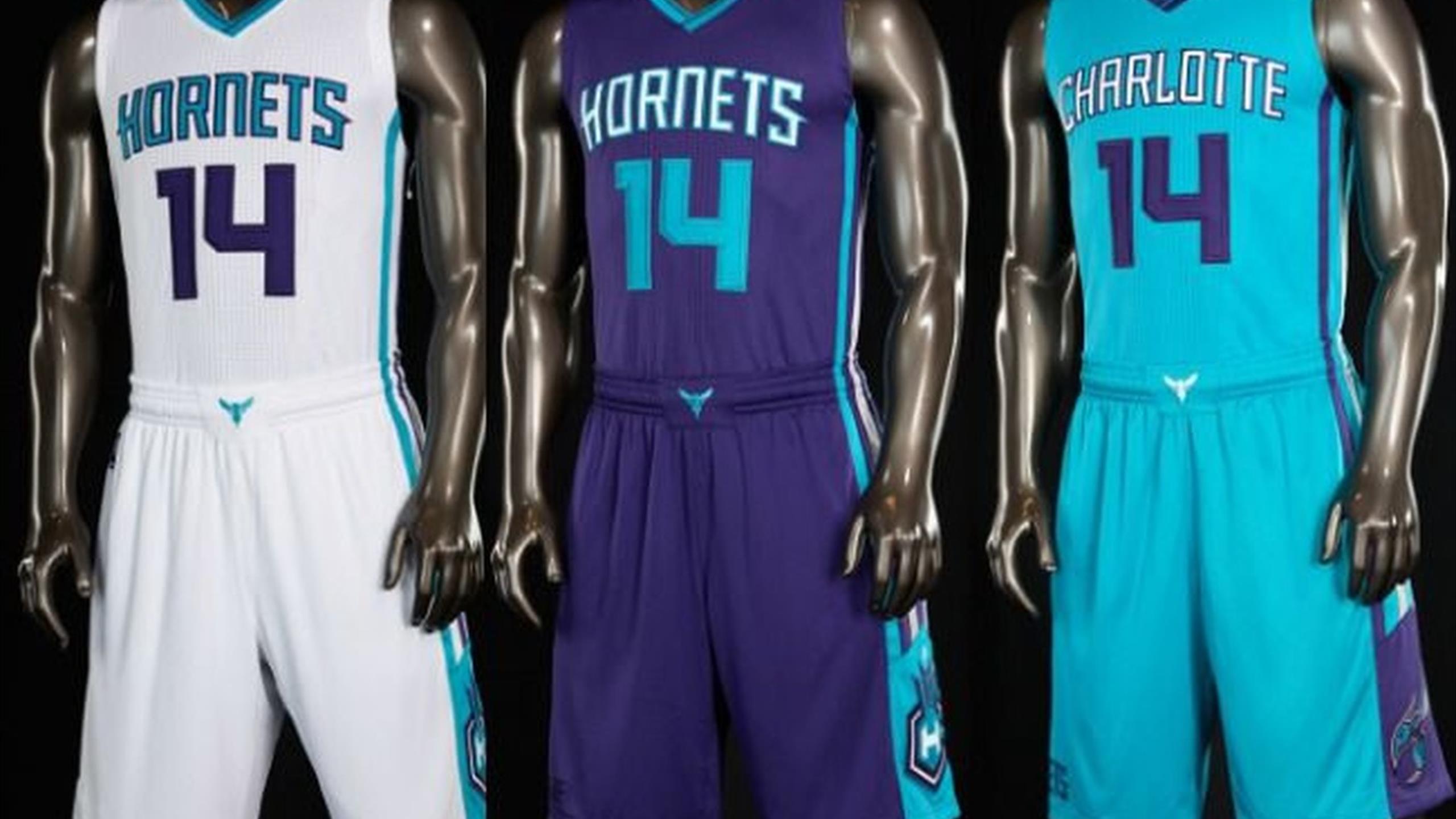 Les Charlotte Hornets retrouvent leurs couleurs - Eurosport