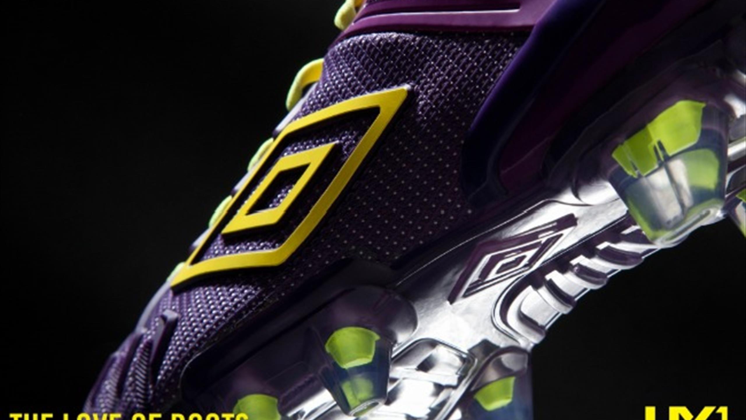 Une chaussure de foot plus solide que du Kevlar ! - Eurosport