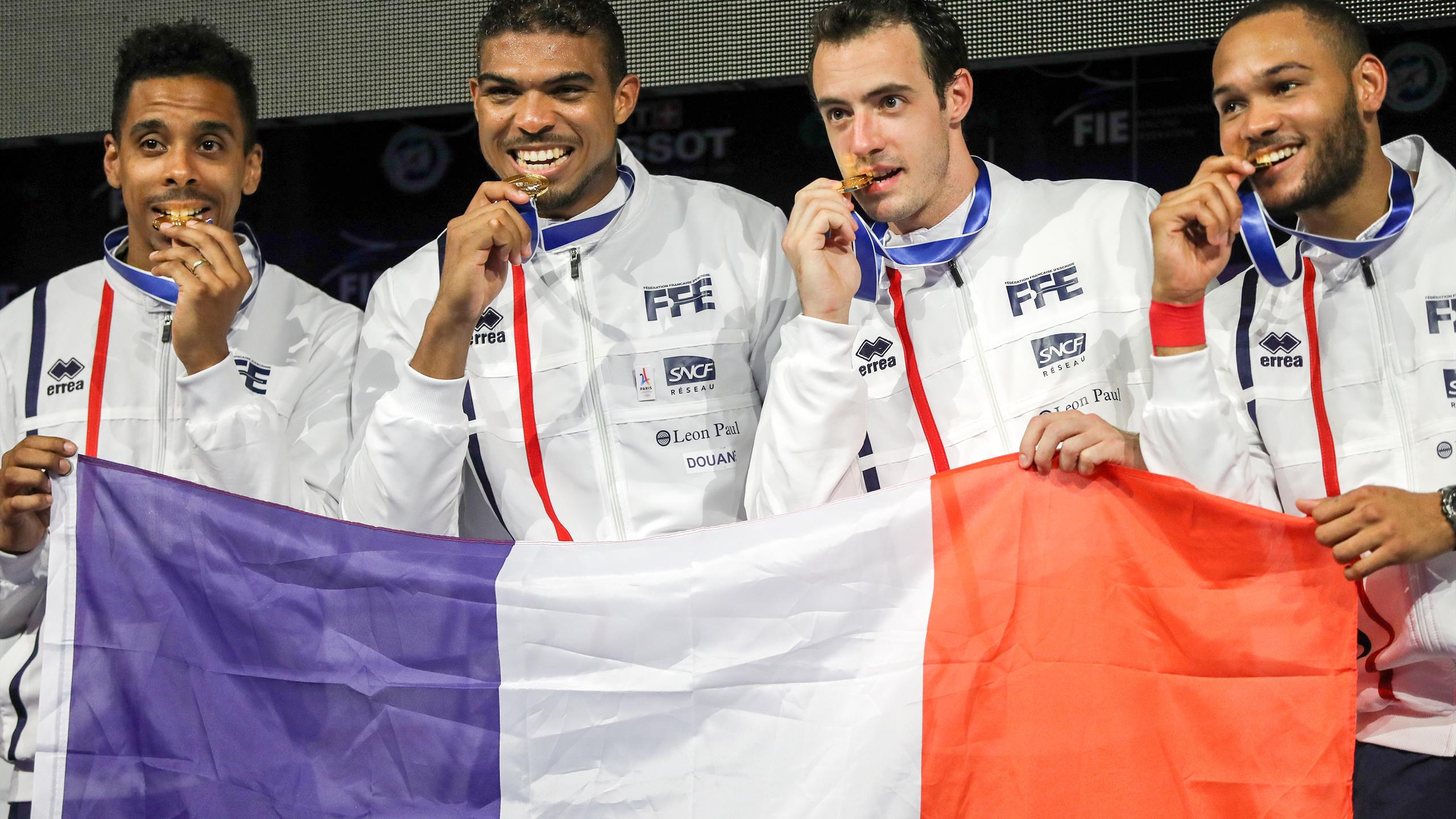 L’équipe française d’épée championne du monde - Eurosport